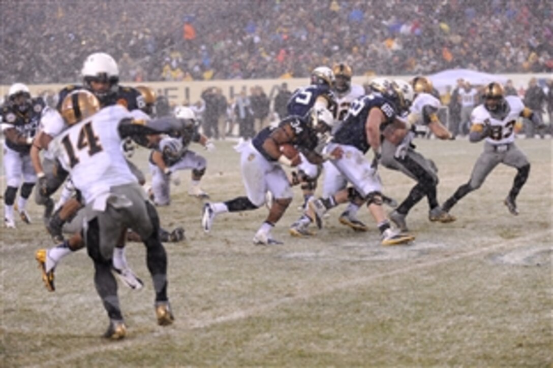 NAVY TOUCHDOWN