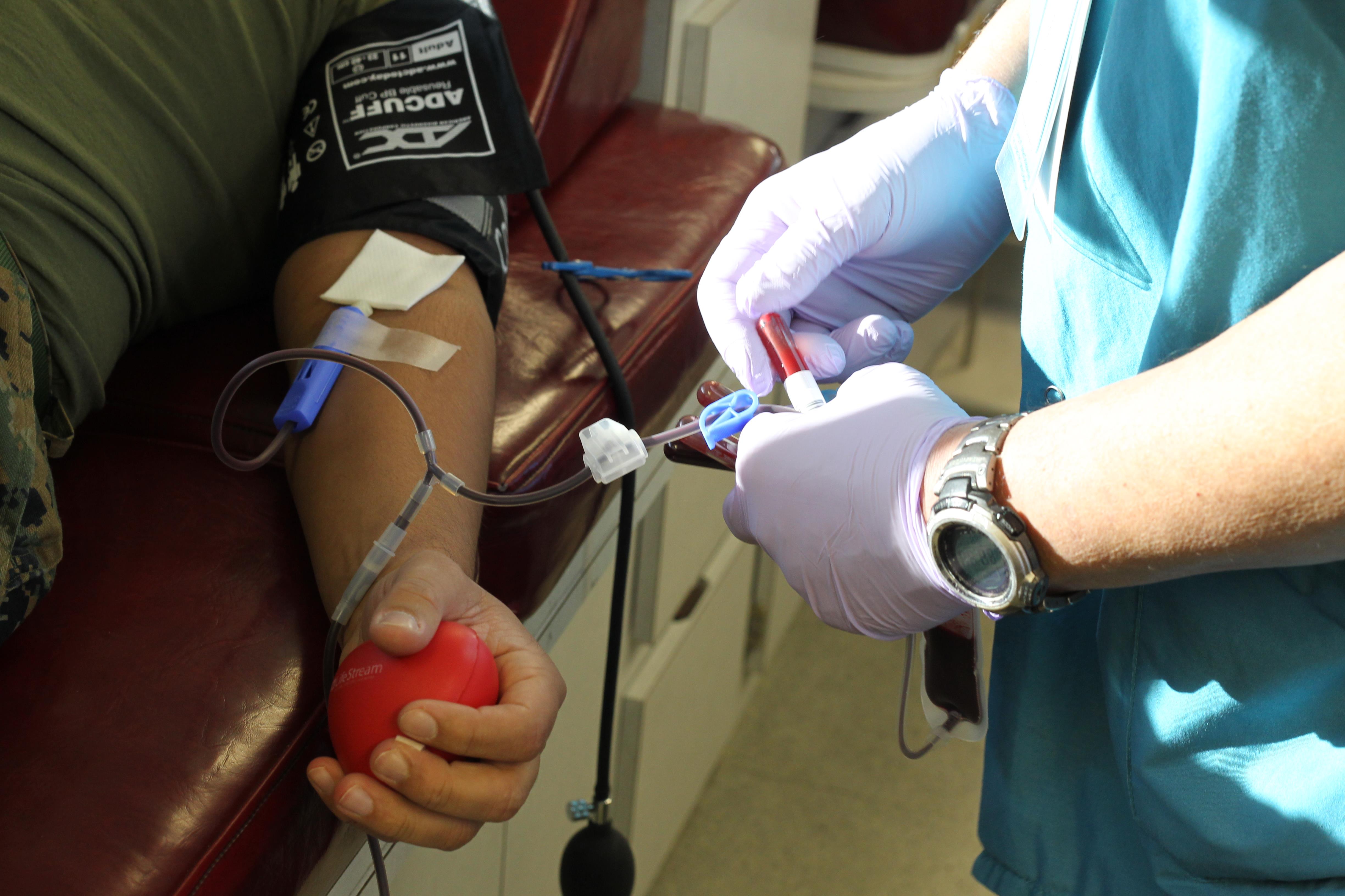 Desert Blood Services hosts blood drive aboard Combat Center