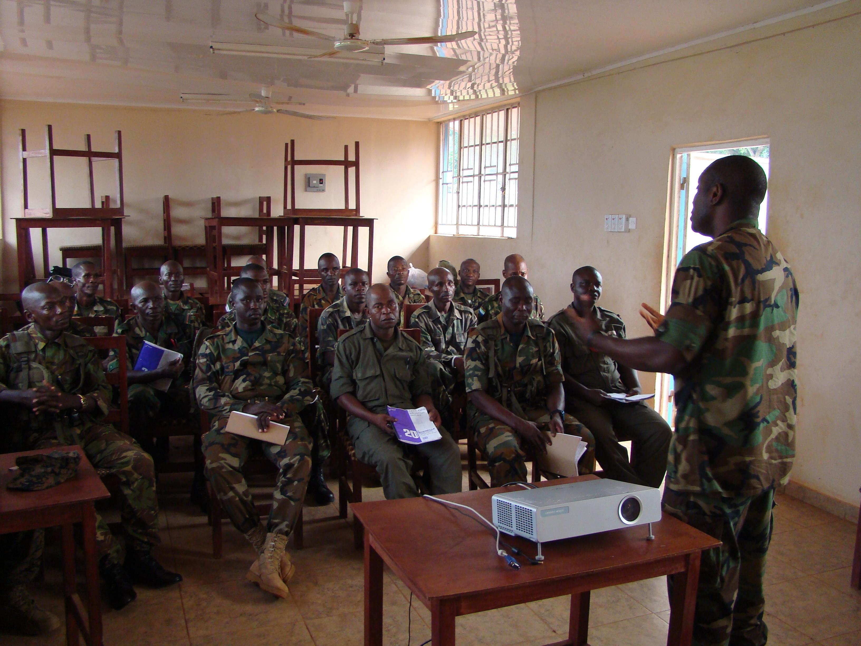 Basic Military Intelligence Engagement with SP-MAGTF Africa 13 > United ...