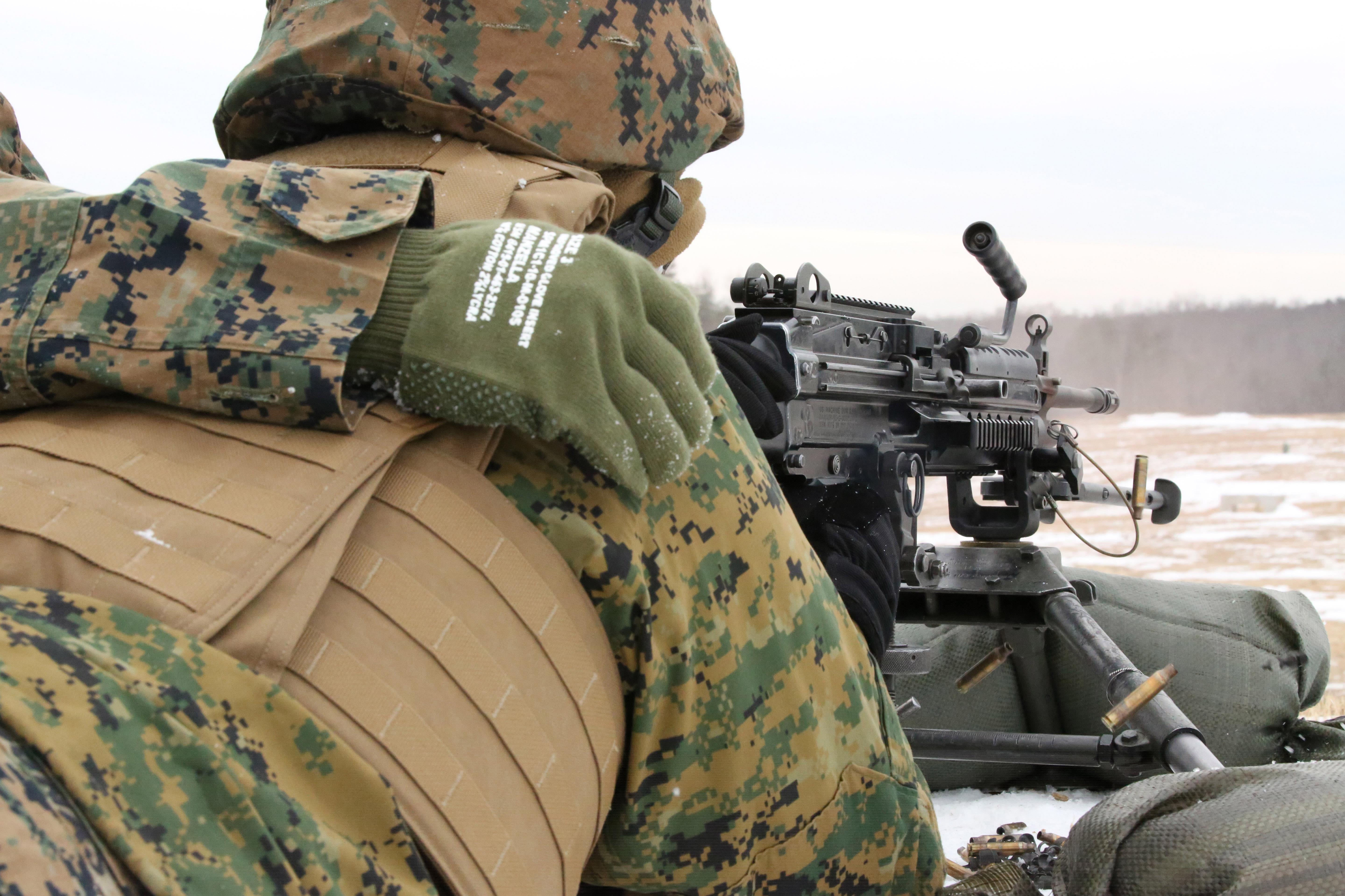 Range is hot > Marine Corps Base Quantico > News Article Display