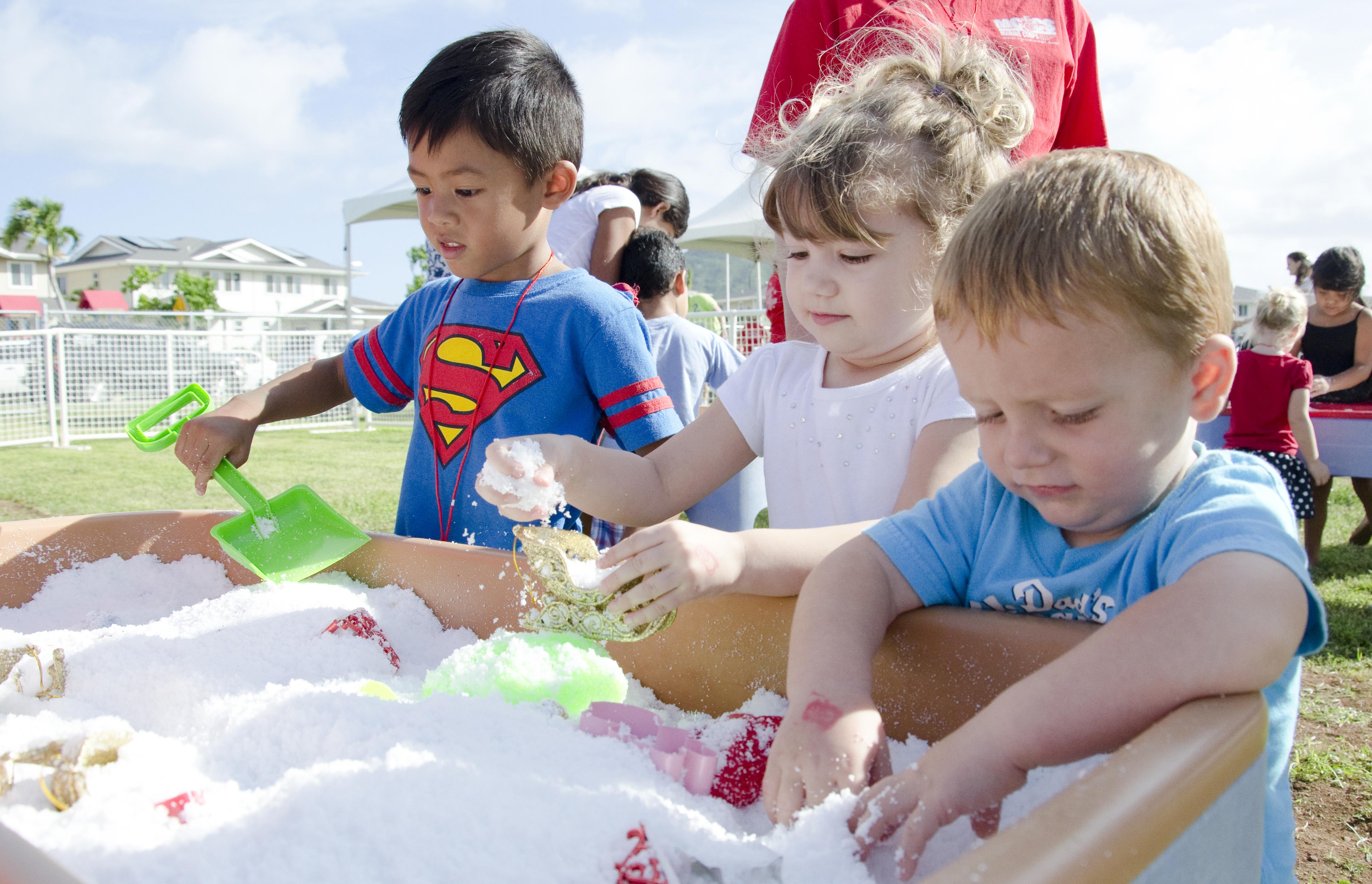 Santa Claus opens village for MCB Hawaii