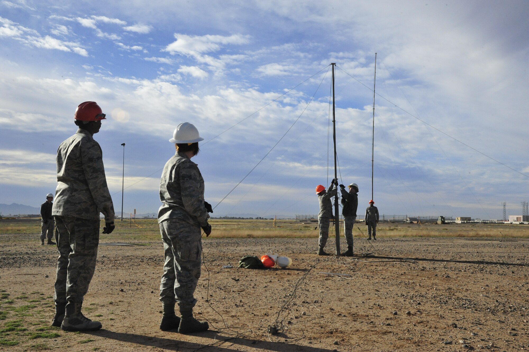 ALS unit sponsorship program 'win-win' for all > Luke Air Force Base ...