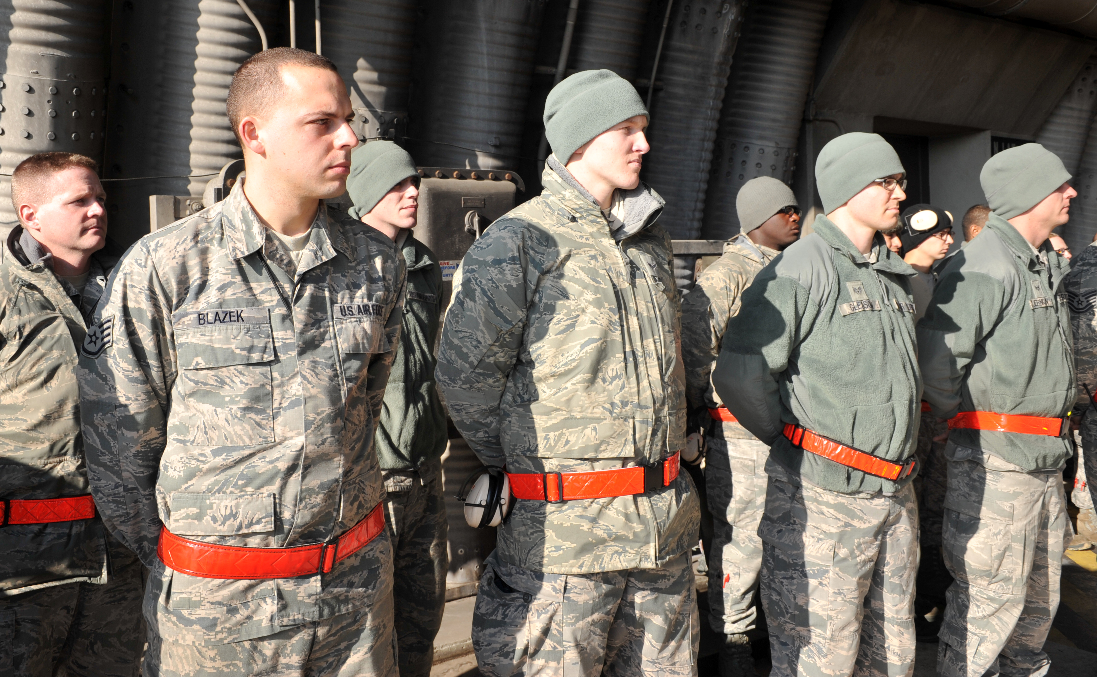 Photos: STEP promotion notification shakes up holiday message > Osan ...