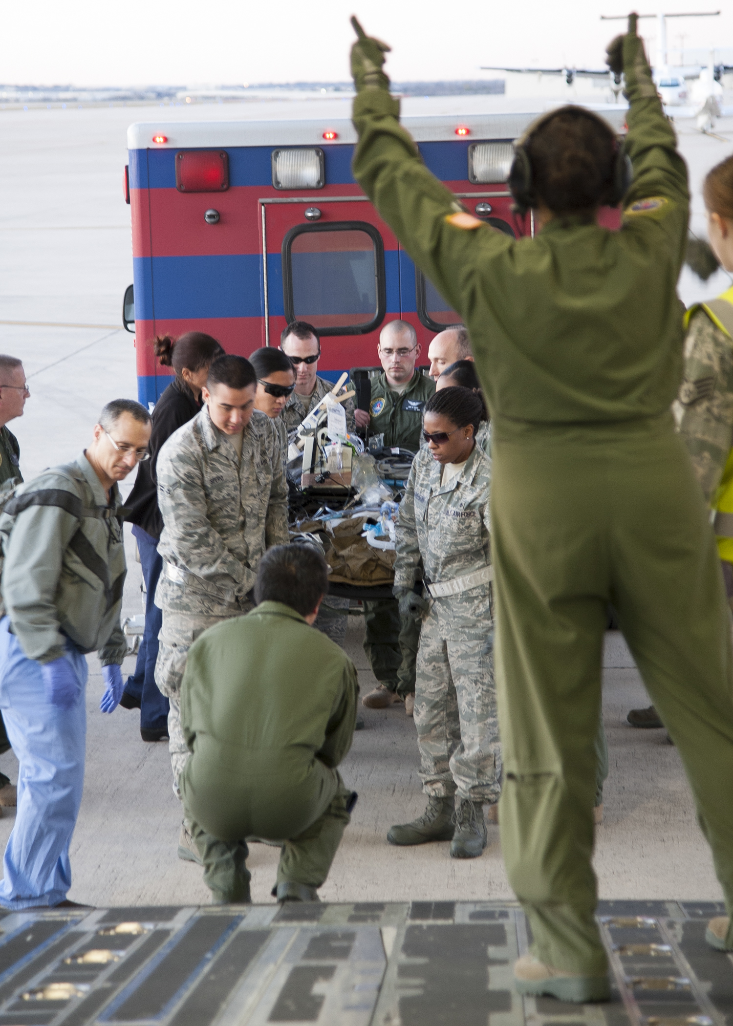 ECMO transfer