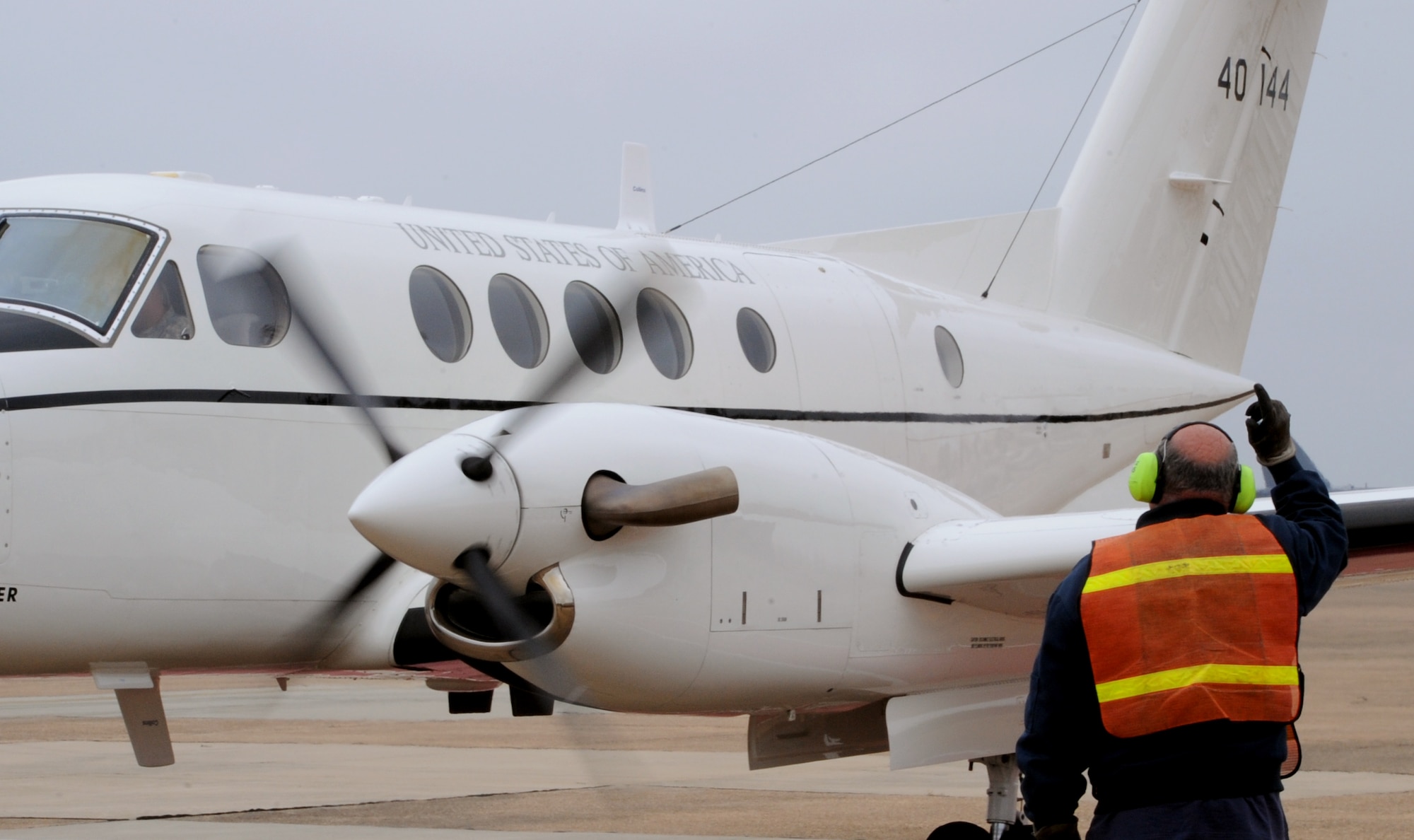 Transient alert get aircraft in and out > Barksdale Air Force Base ...