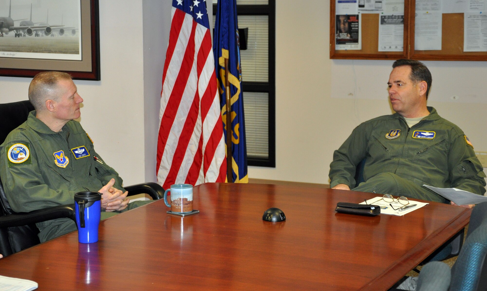 Brig. Gen. Lewis visits McConnell Reservists > 931st Air Refueling Wing ...