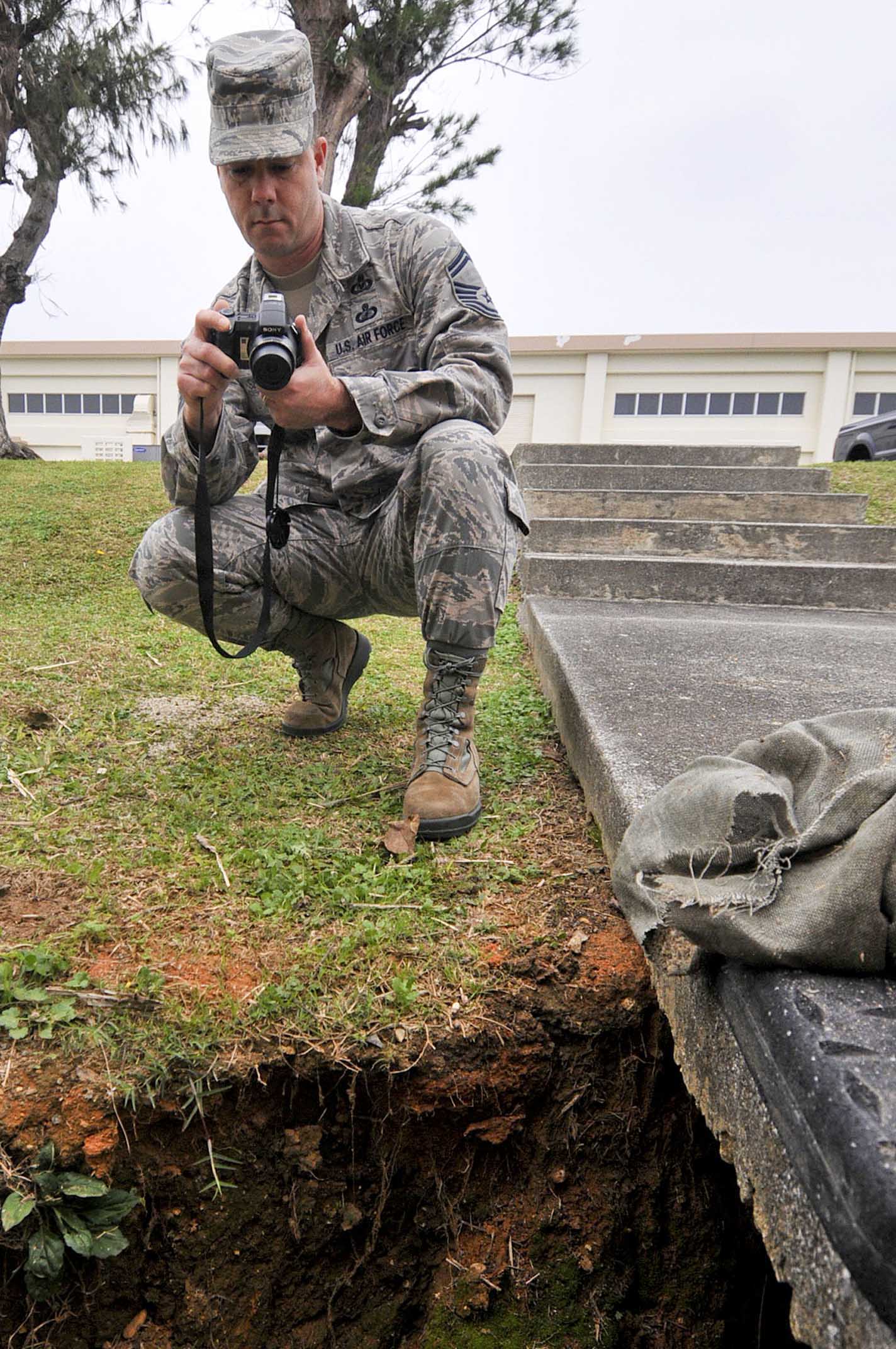 Kadena ground safety team earns PACAF award > Kadena Air Base > News