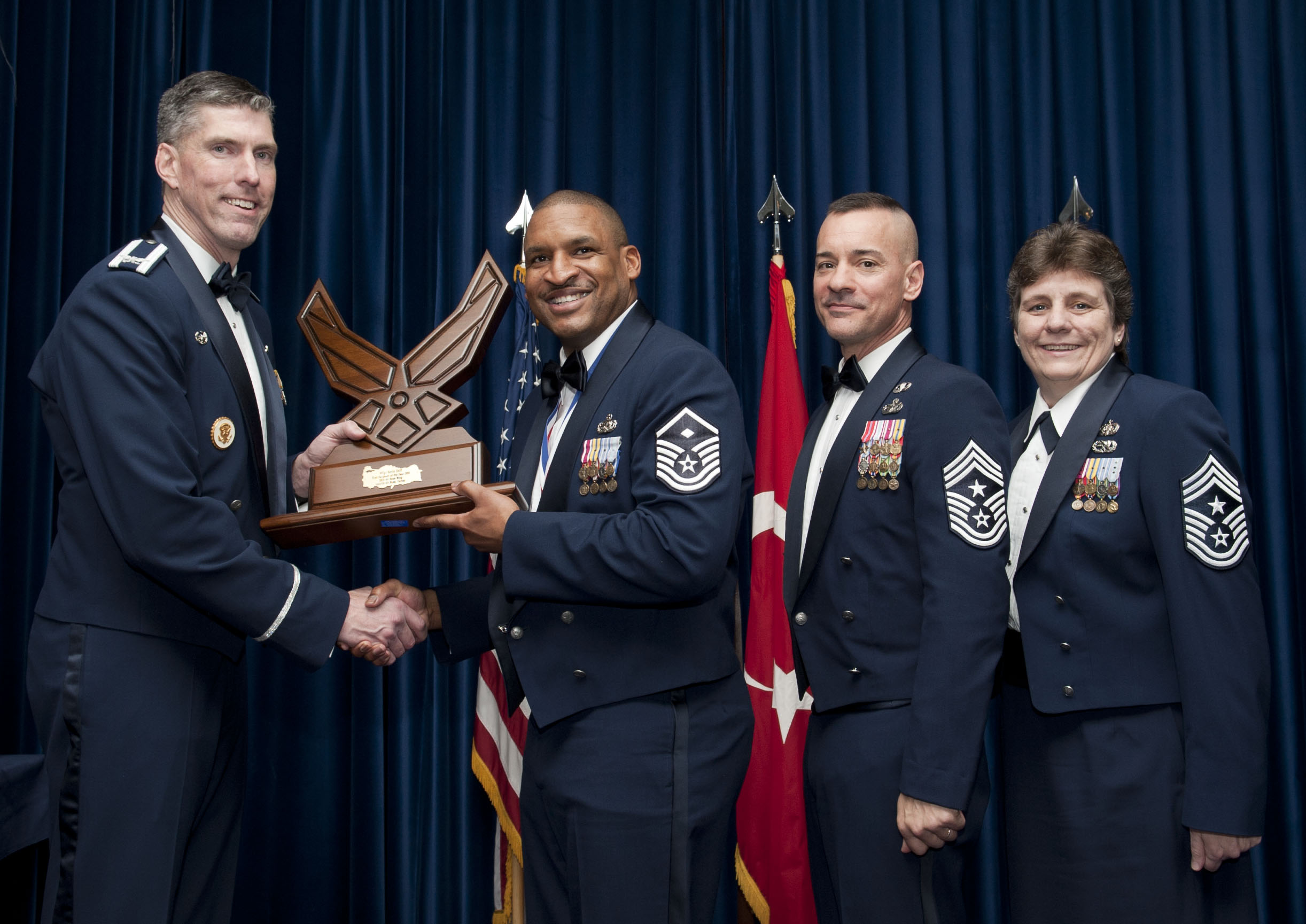 Incirlik announces 2012 annual award winners > Incirlik Air Base ...
