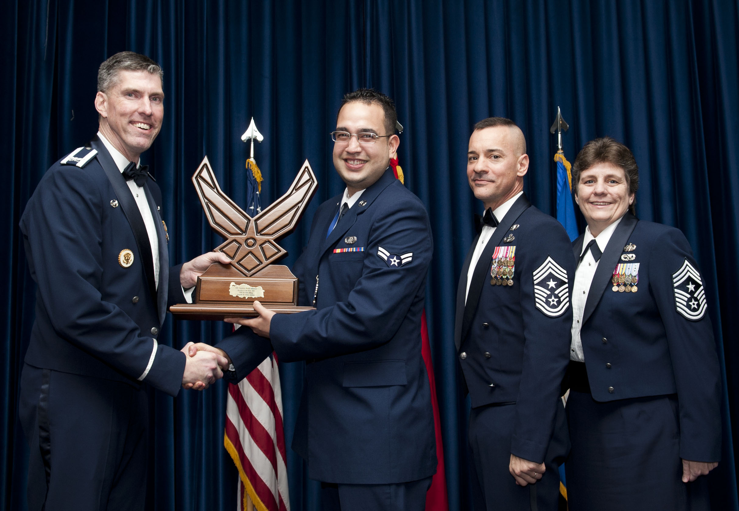 Incirlik announces 2012 annual award winners > Incirlik Air Base ...