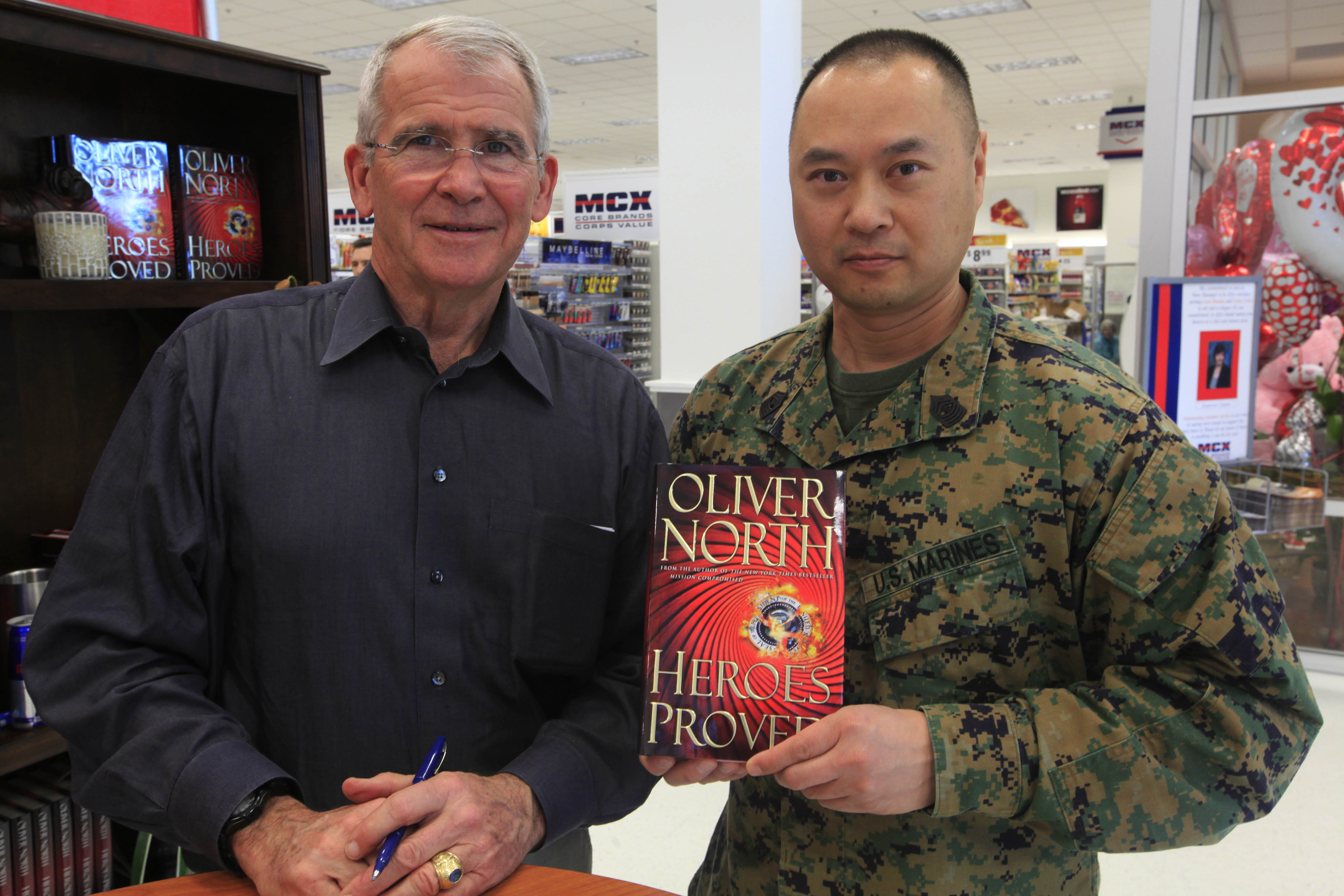 Oliver North visits Pendleton, signs latest novel
