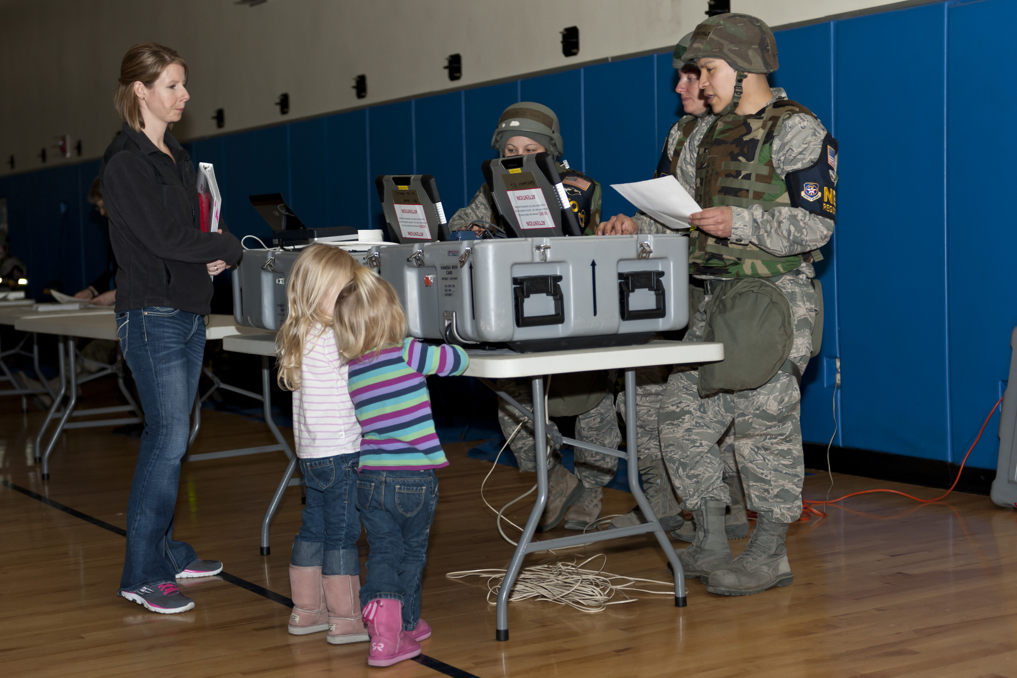 Kunsan rehearses NEO training > Pacific Air Forces > Article Display