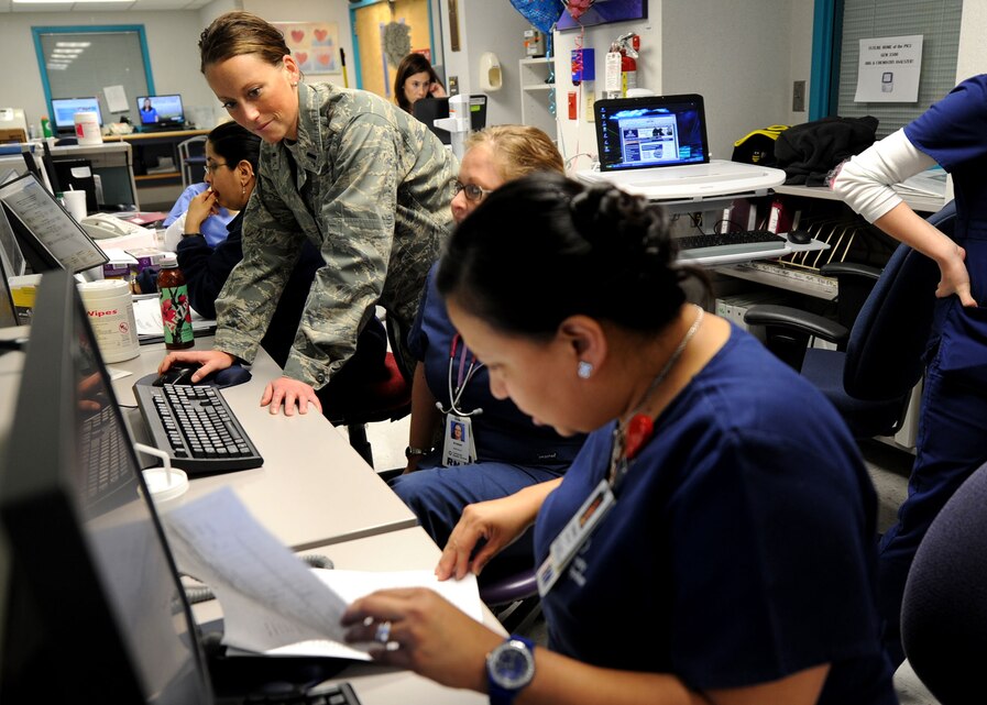 Medical wing, San Antonio hospital collaborate to hone AF nursing ...