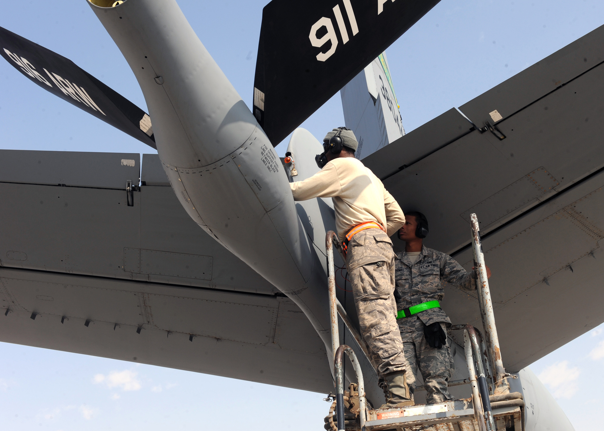 Day on the Job: 340th AMU > U.S. Air Forces Central > Article Display