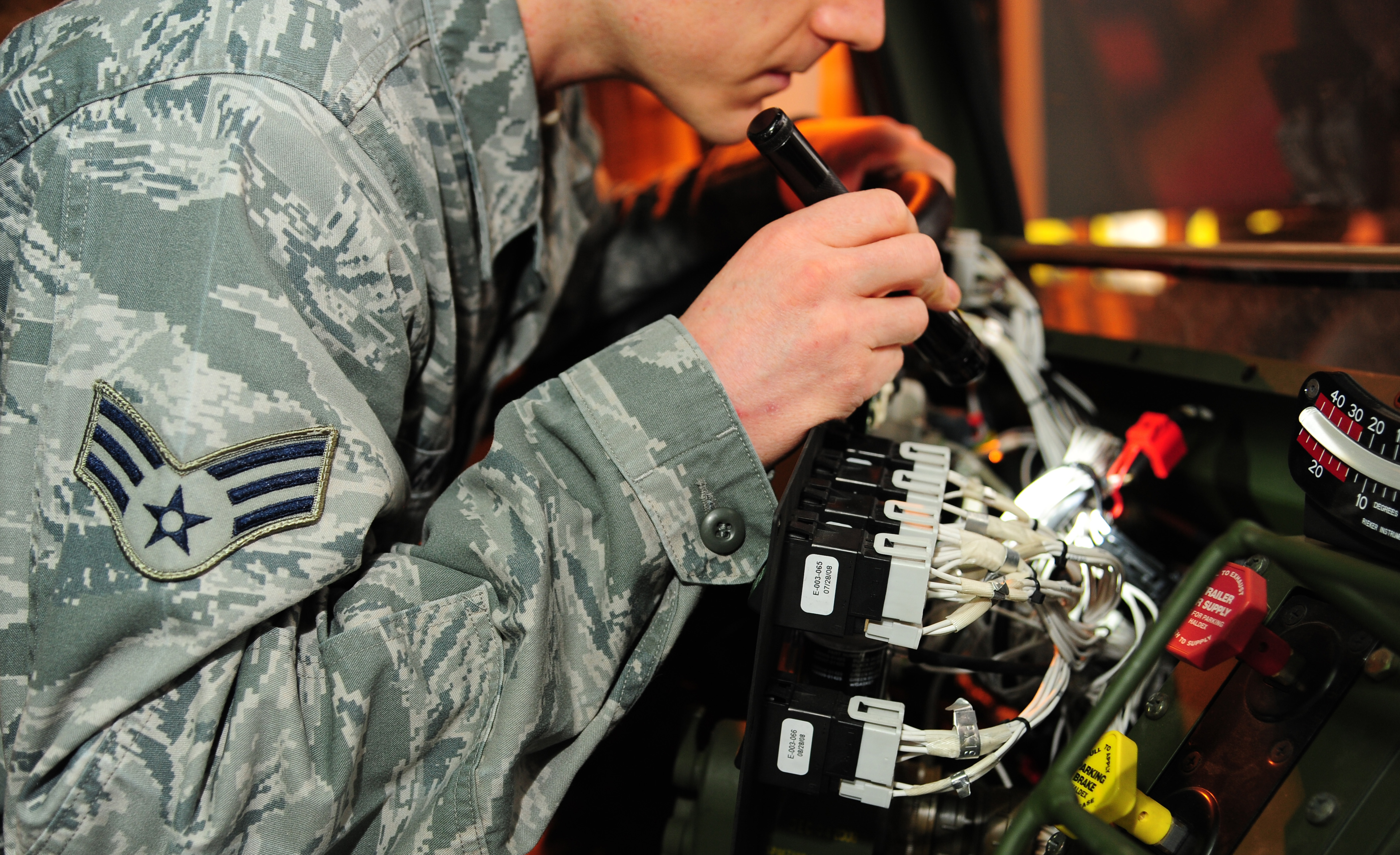 VRS keeps Ramstein’s vehicle fleet ready > Ramstein Air Base > Display