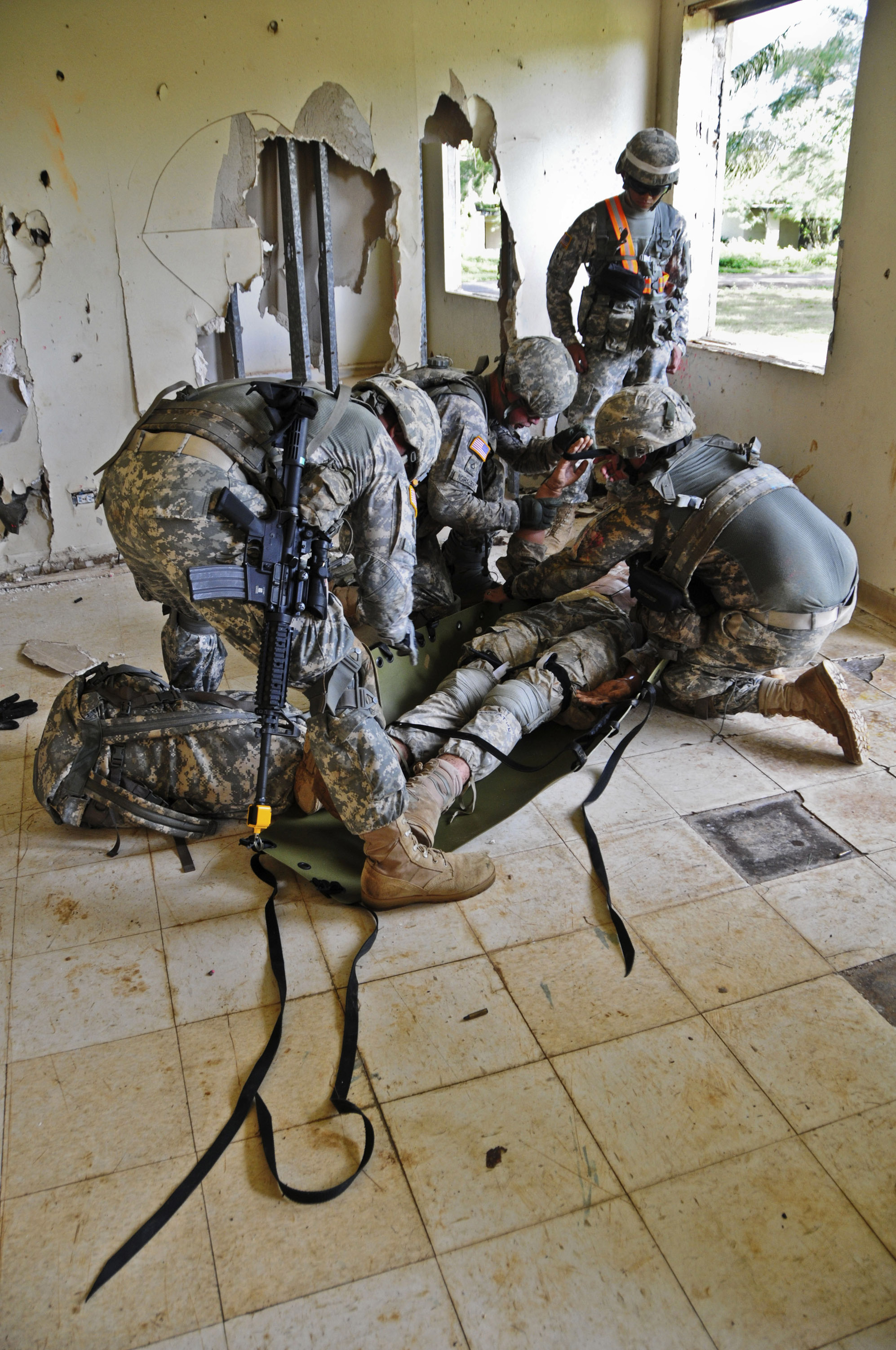 Army, Navy train to save lives downrange