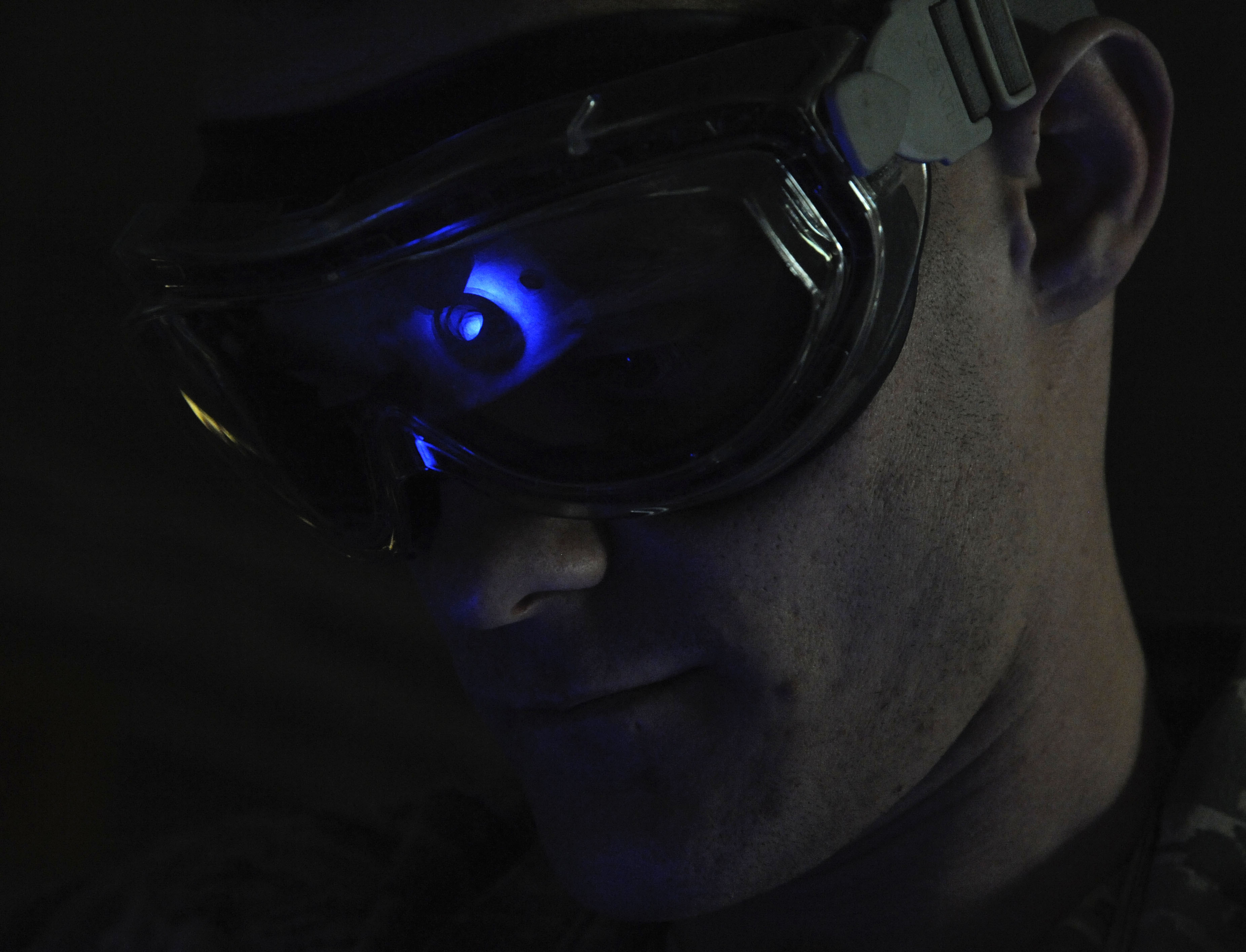 NDI Airmen take a look inside the BUFF > Barksdale Air Force Base > Display