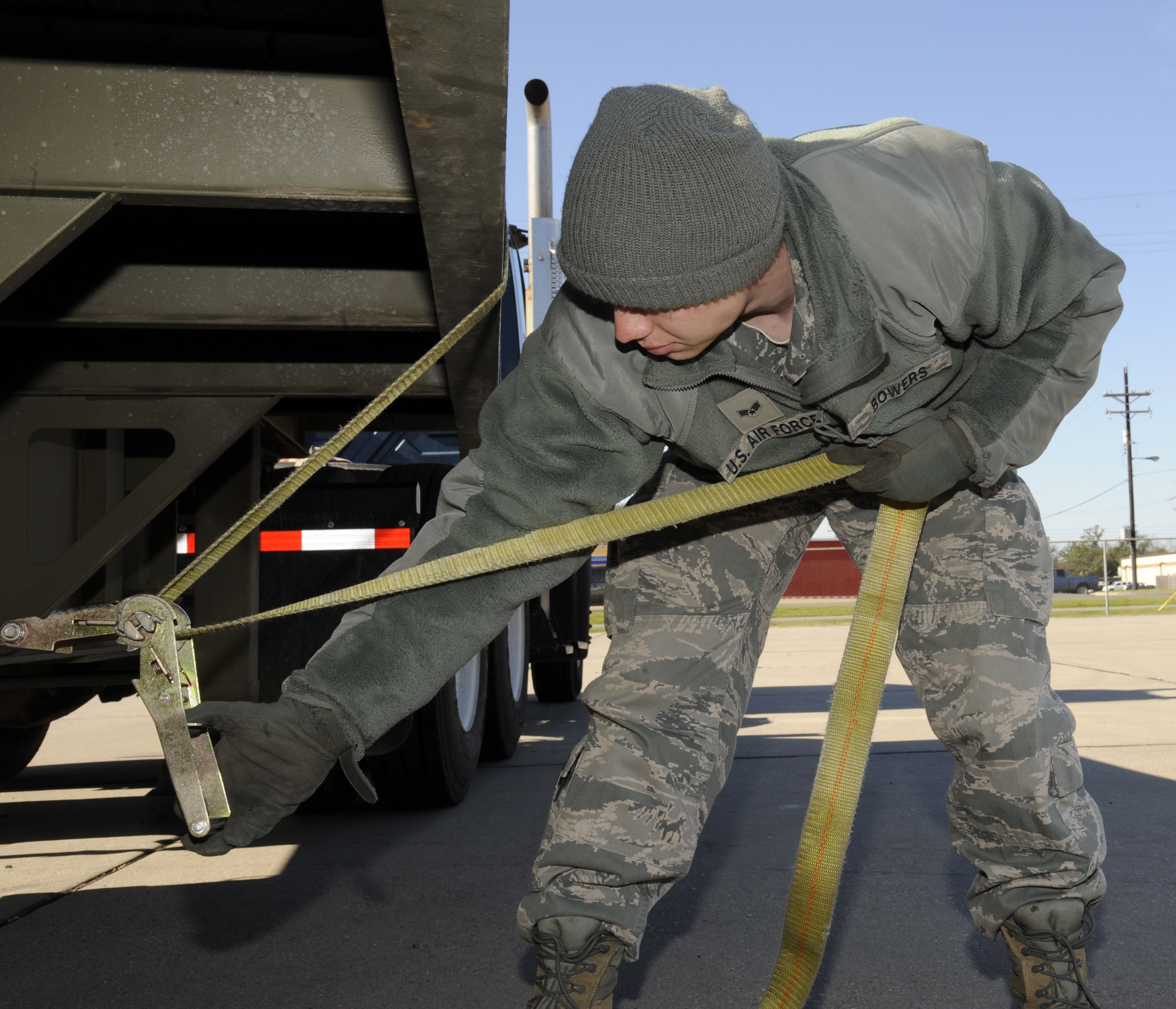Load'em and ship'em: 2 LRS Vehicle Ops moves with a purpose > Barksdale ...