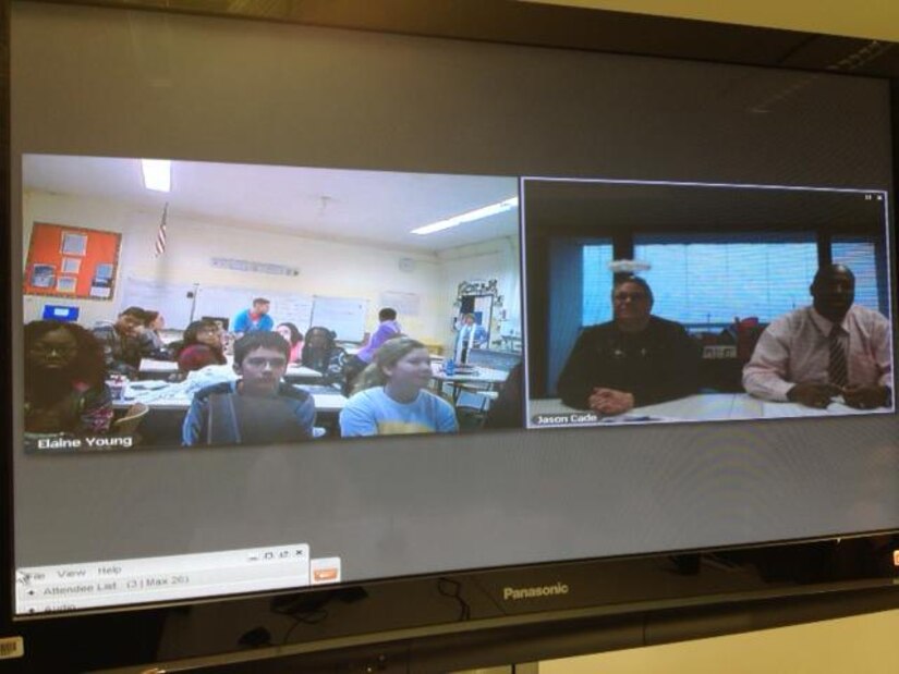 Web conferencing brings Army engineers to DoDDS classroom > U.S. Army ...