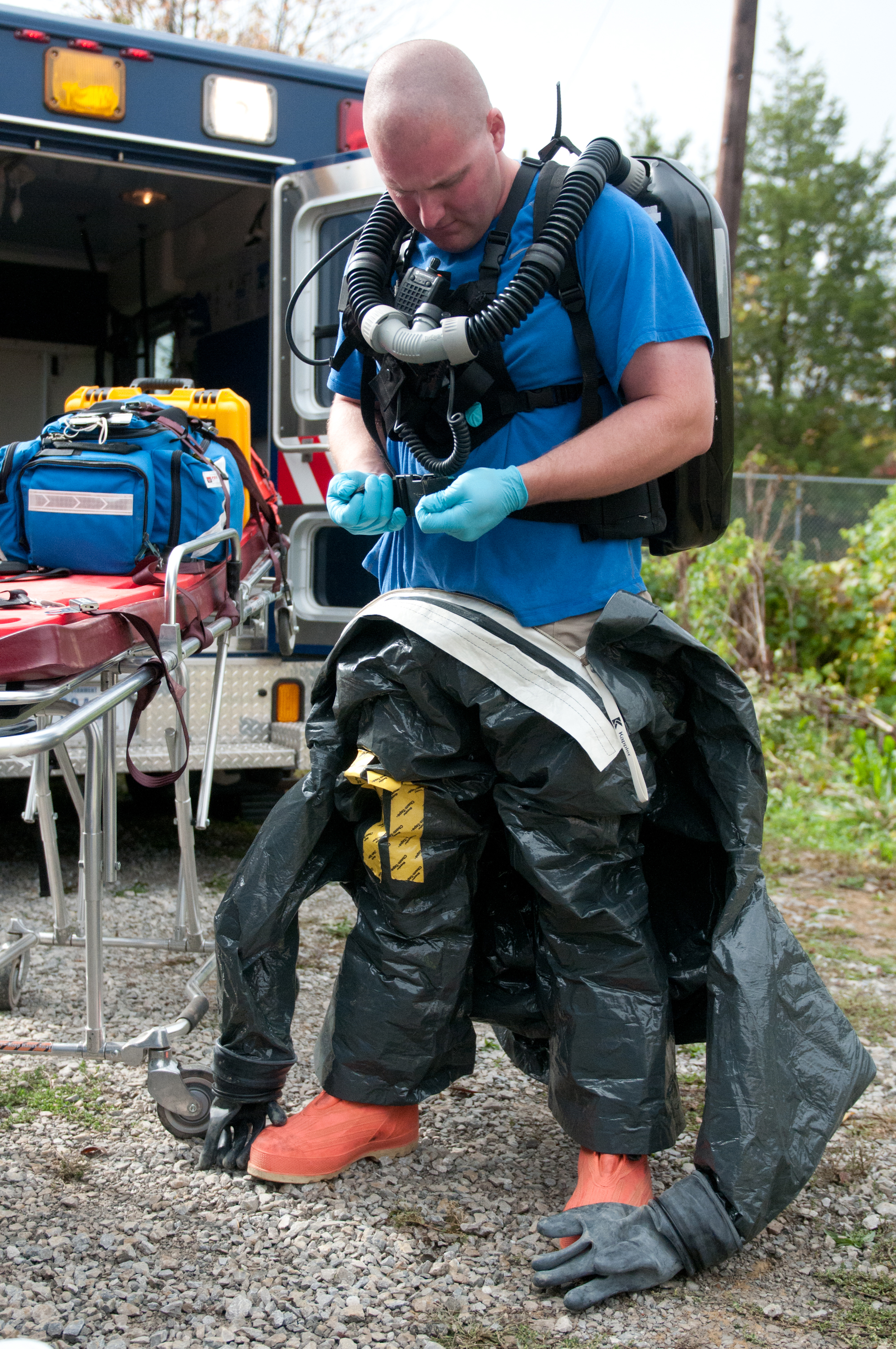 41st Civil Support Team demonstrates skill in combating weapons of mass ...