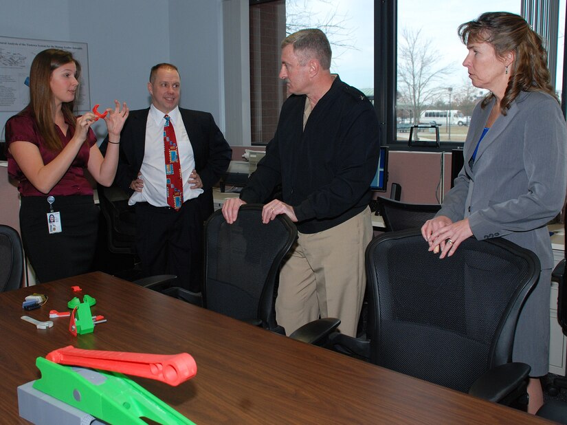 NAWCAD commander visits JB MDL > Joint Base McGuire-Dix-Lakehurst > News