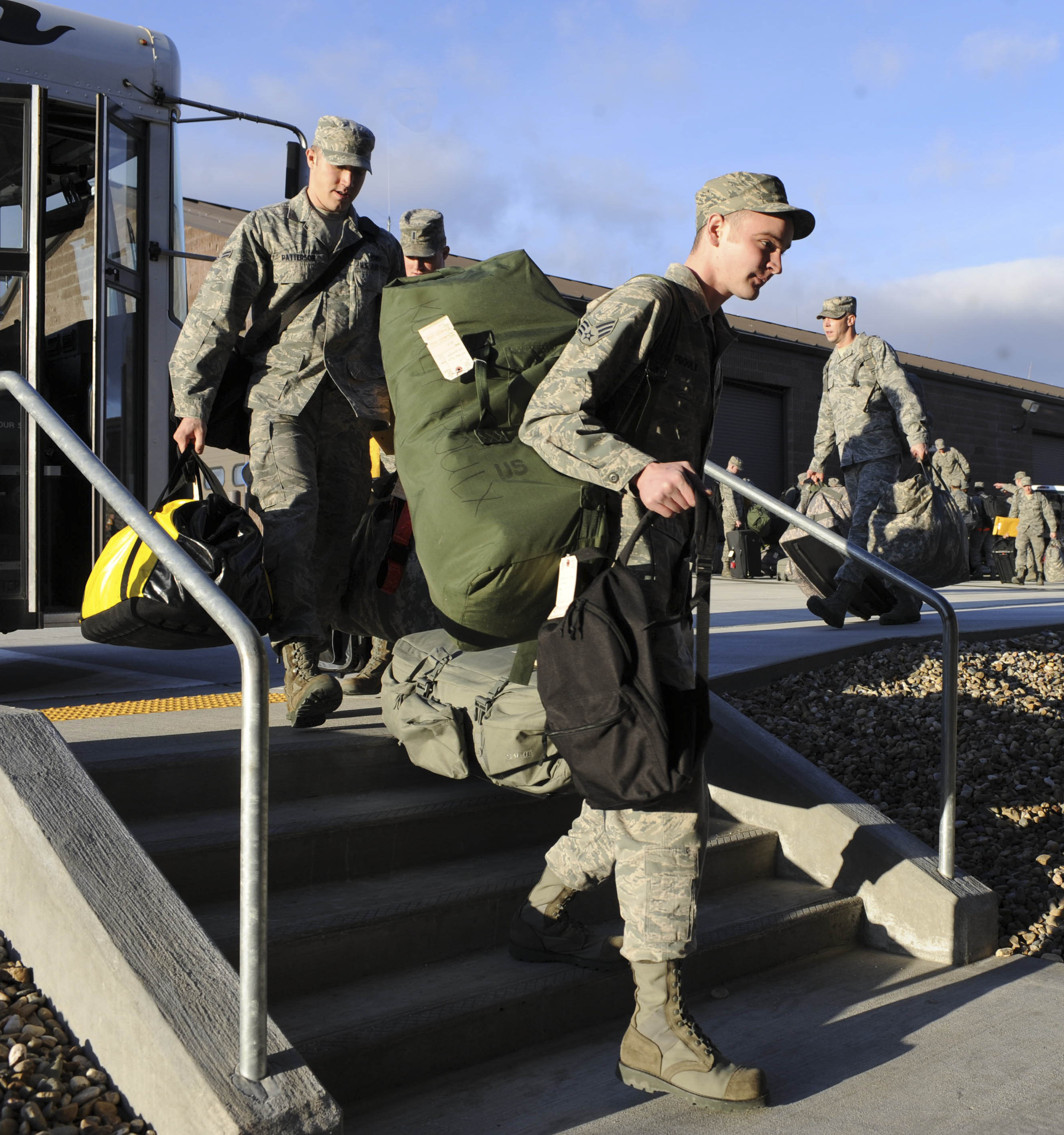 Ellsworth Airmen deploy to Southwest Asia > Ellsworth Air Force Base ...