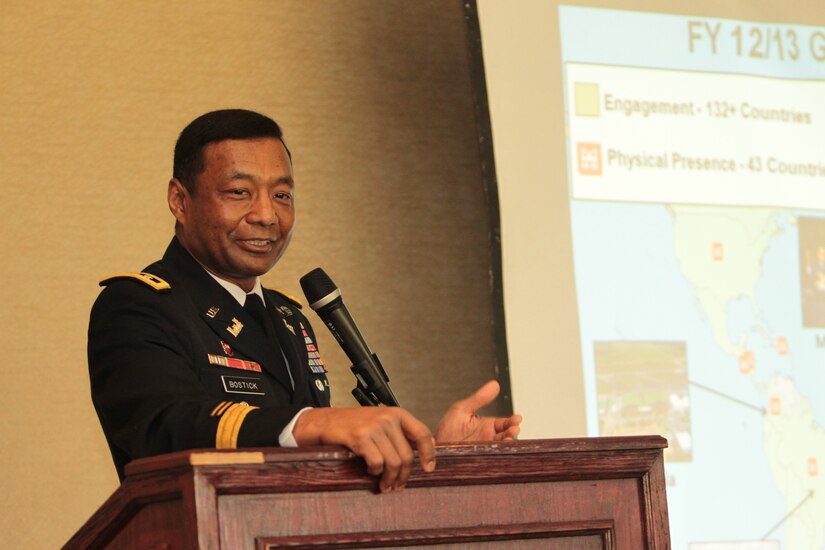USACE commander looks at lessons learned for the Corps way ahead > Los ...