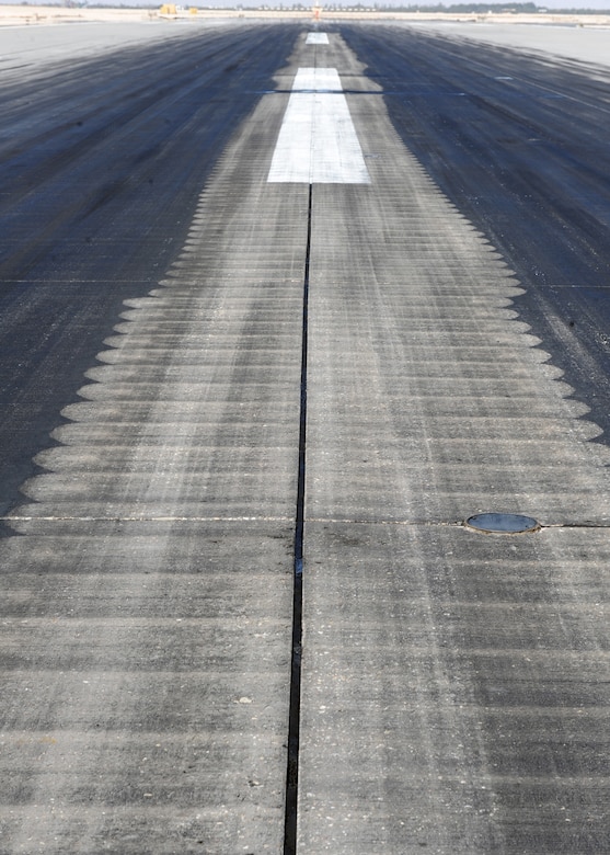 New runway rubber removal system debuts in Southwest Asia > U.S. Air ...