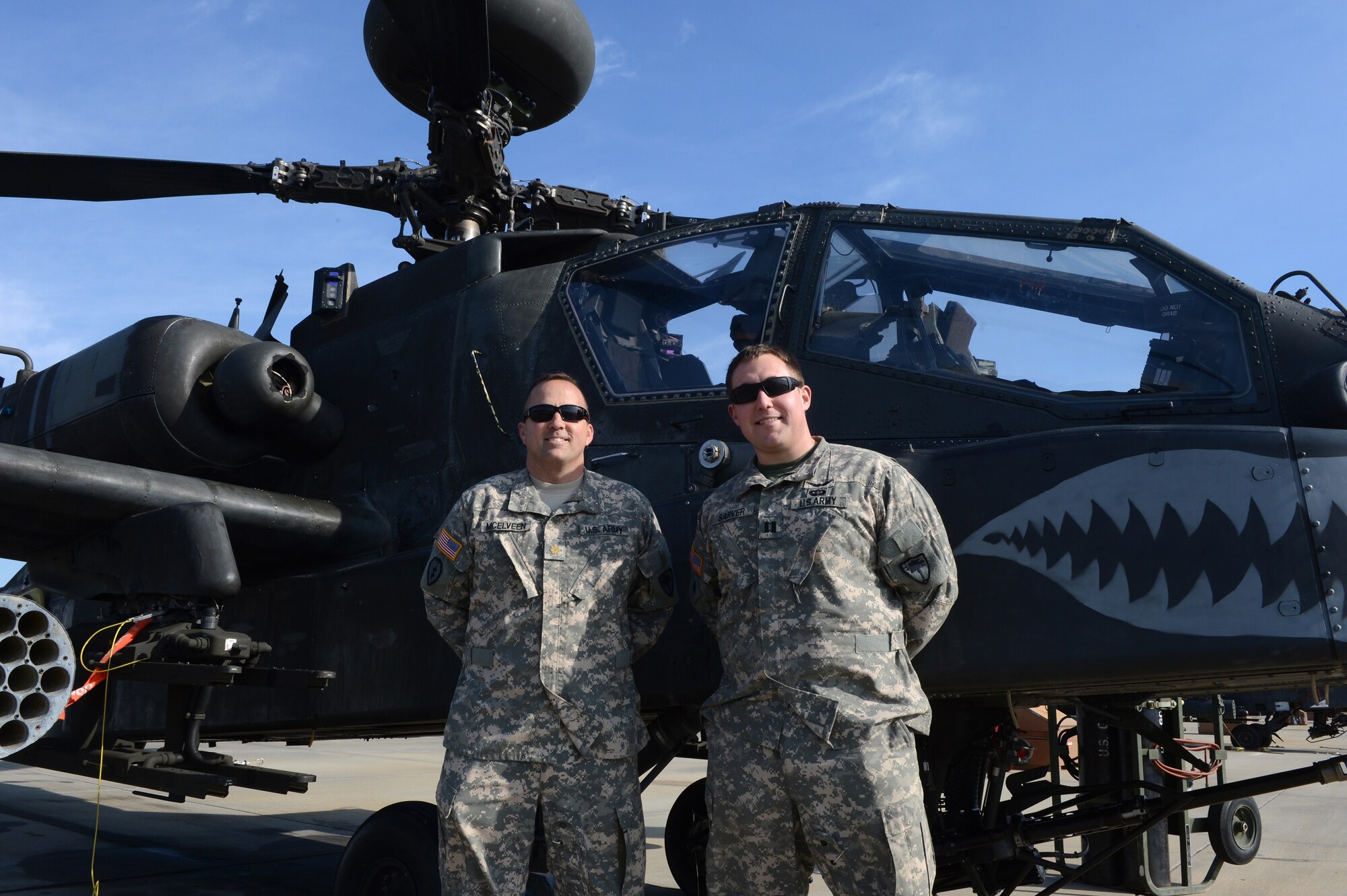 army apache pilot requirements