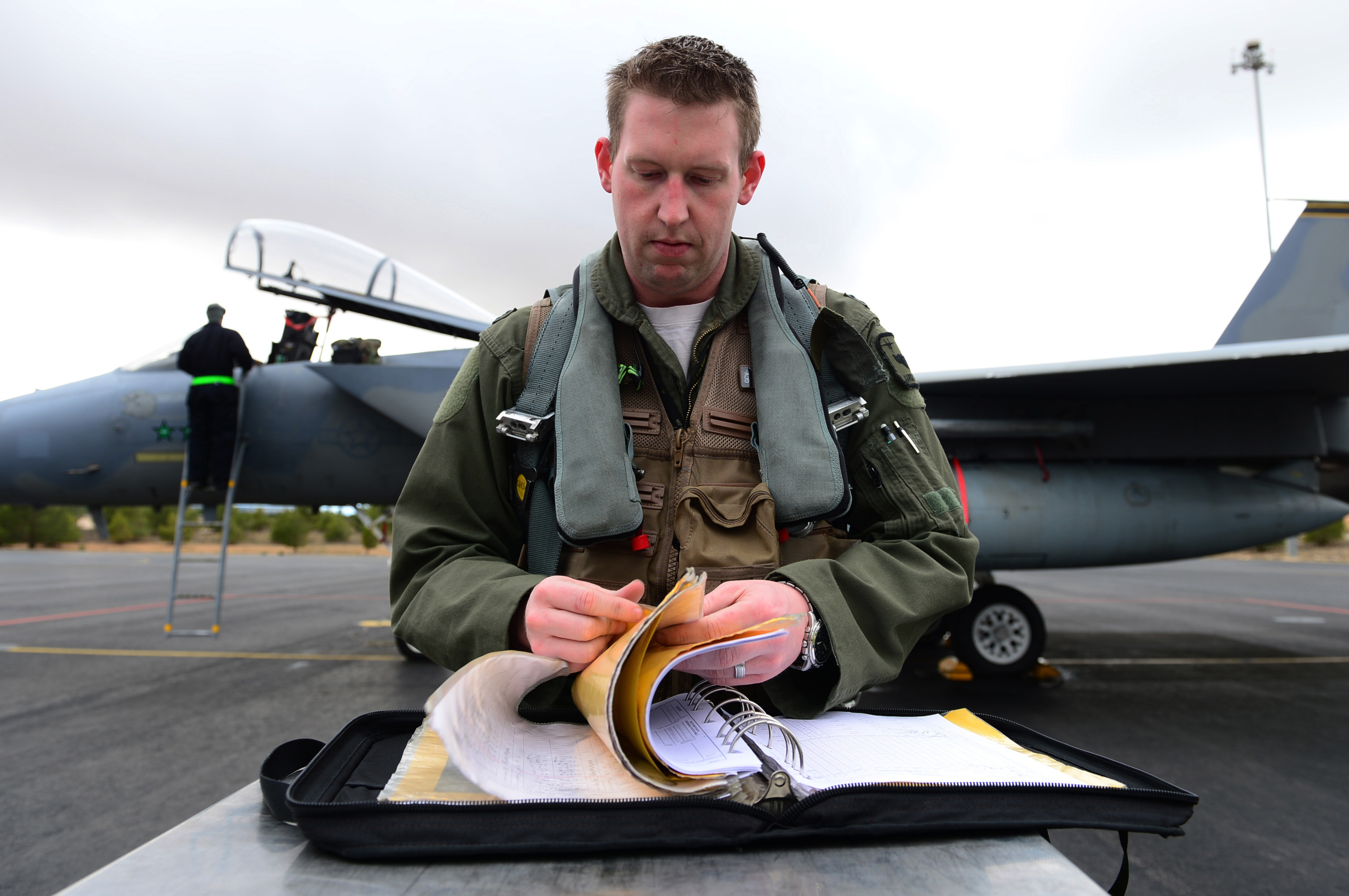 Eagle pilot upgrades to NATO mission commander > Royal Air Force ...