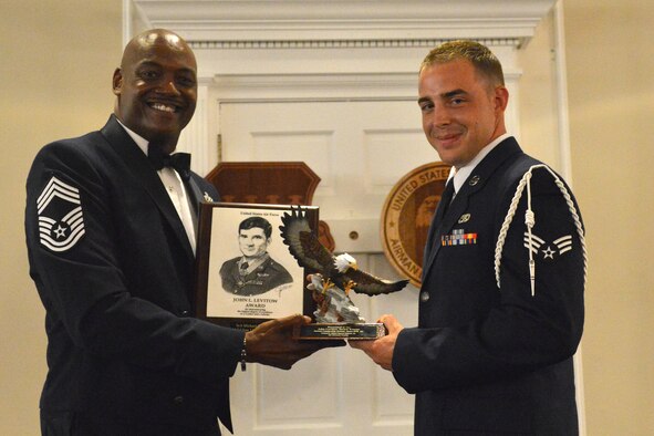 ALS Graduation: John Levitow award winner > Shaw Air Force Base ...