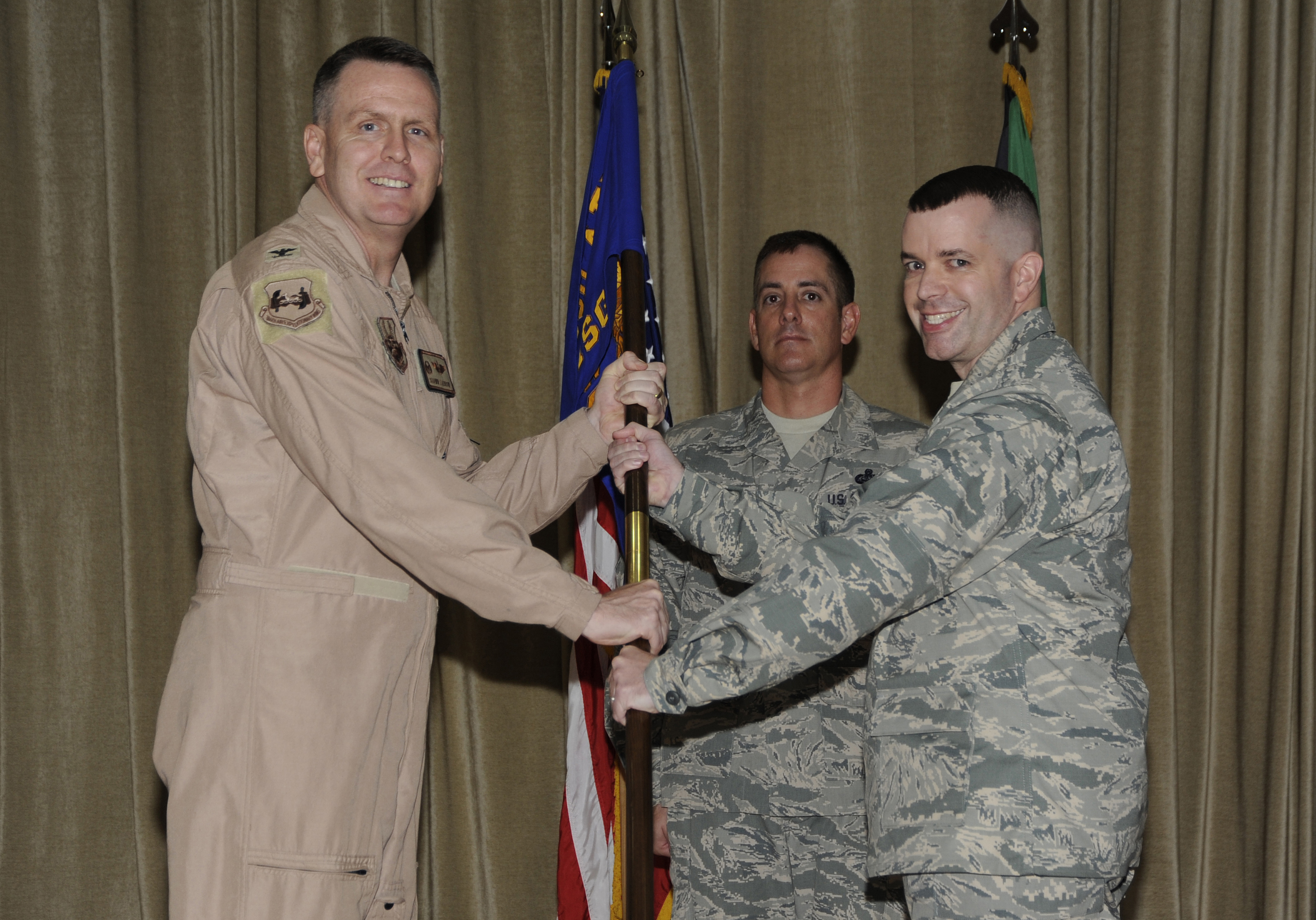 386th EMSG welcomes new commander > U.S. Air Forces Central > Display
