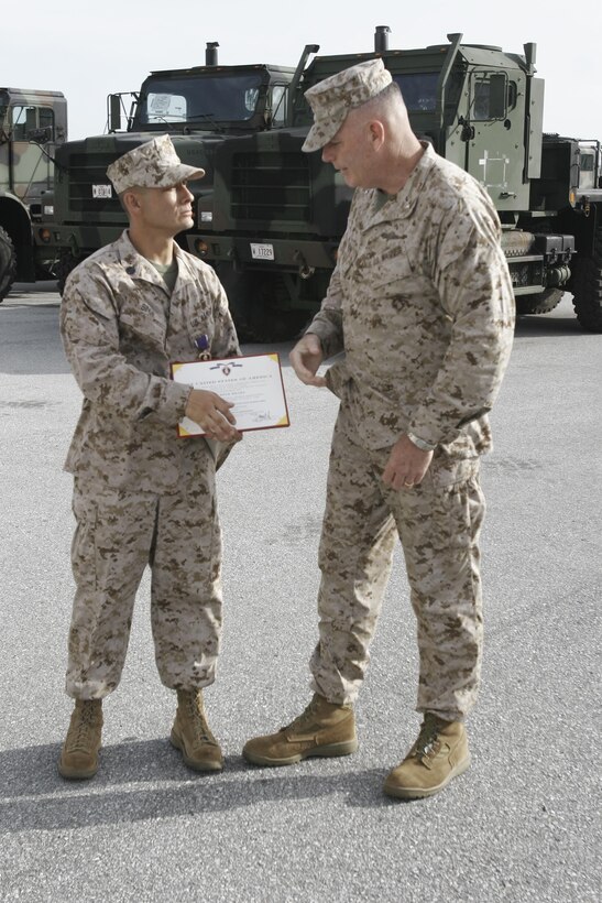 Marine receives Purple Heart for actions in Afghanistan