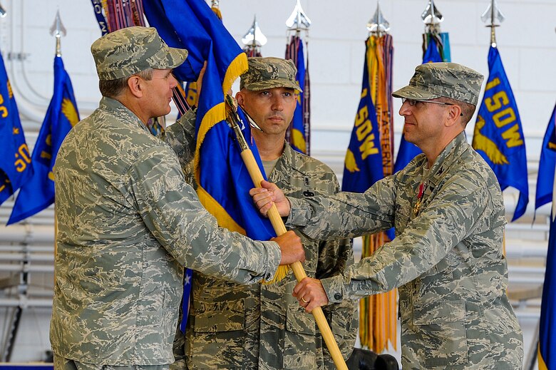 New 1st SOW commander inherits Air Commando legacy > Hurlburt Field ...