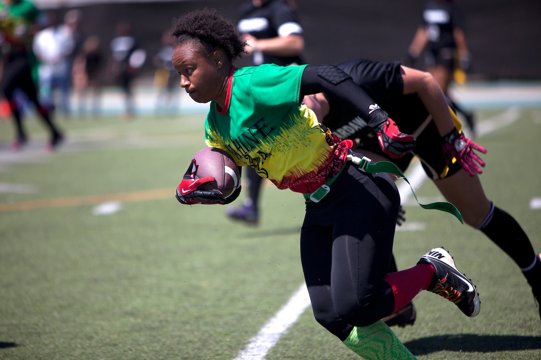 Wahine Koa shines bright, defeats Wardawgs, 18-6