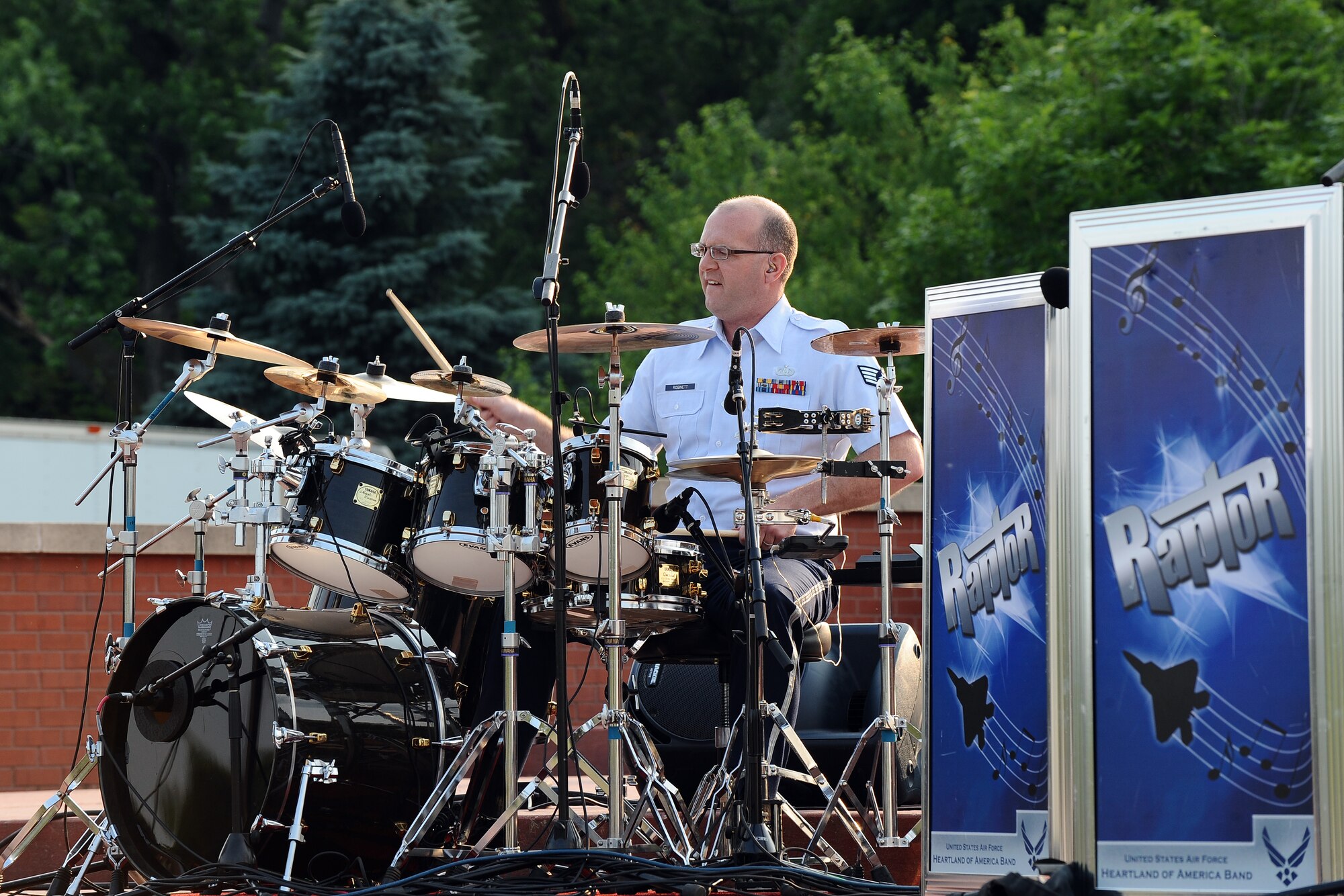 Team Offutt members enjoy Sundays on Parade > Offutt Air Force Base ...
