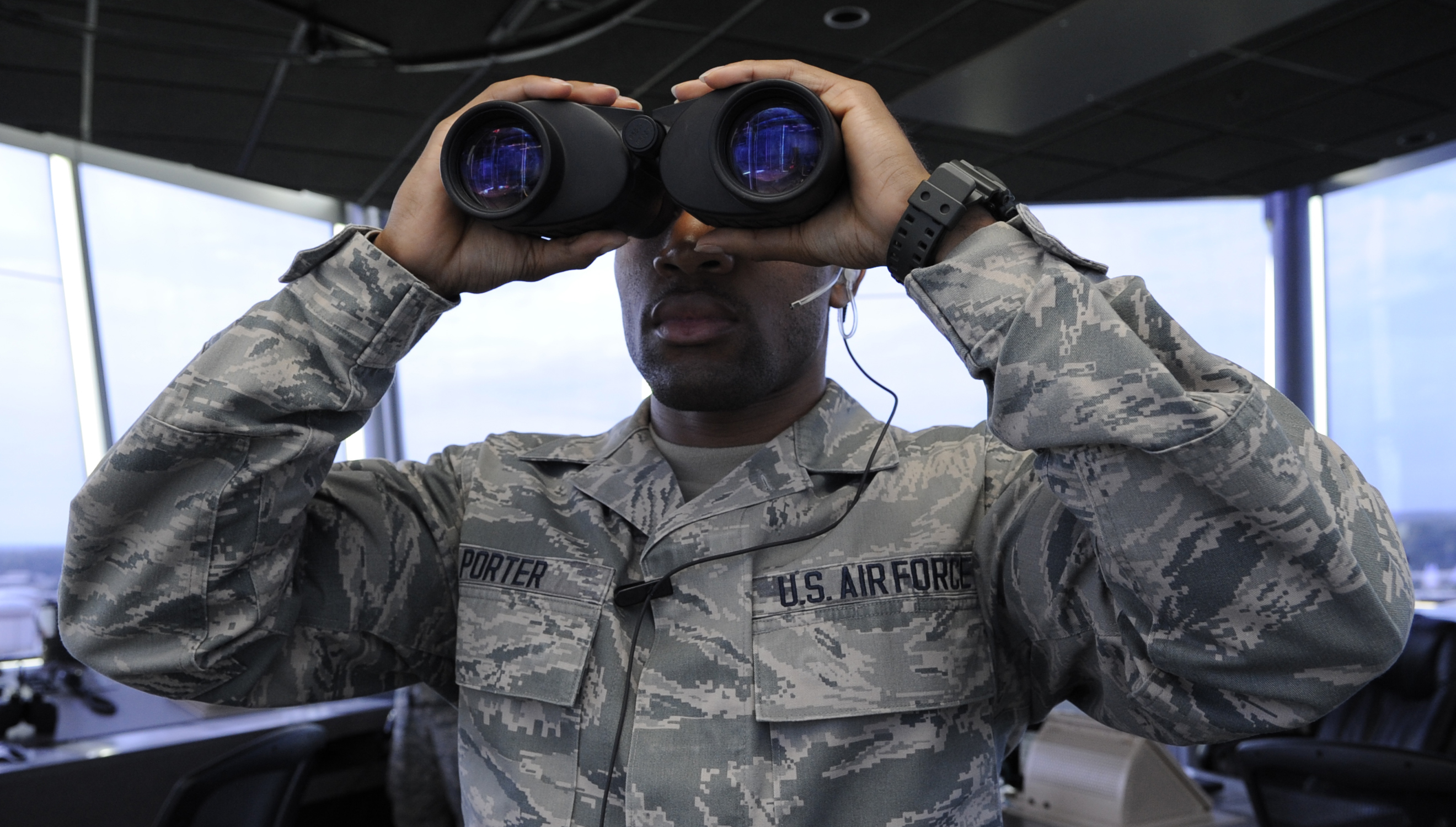 2nd OSS Air Traffic Controllers guide and direct the BUFF > Barksdale ...