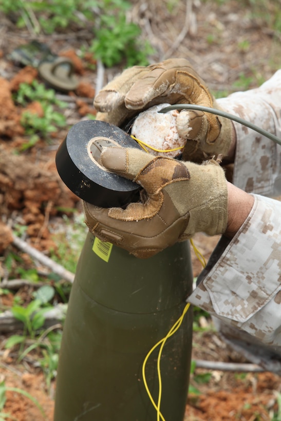 EOD Marines reconstruct blast sites