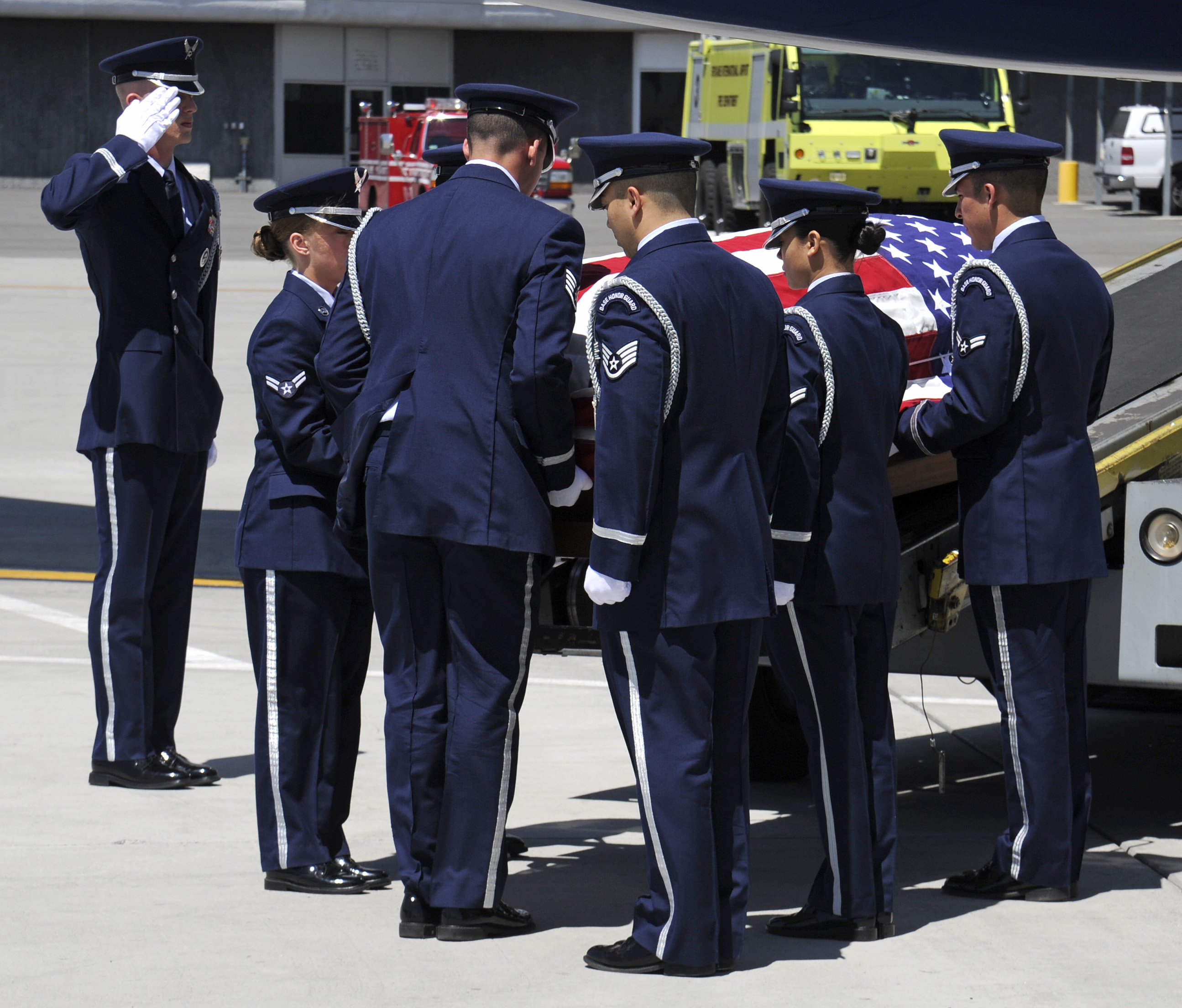 Fallen Air Force hero returns home > Fairchild Air Force Base > Article ...