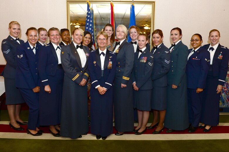 US, UK nurses build partnerships > Royal Air Force Lakenheath > Article ...