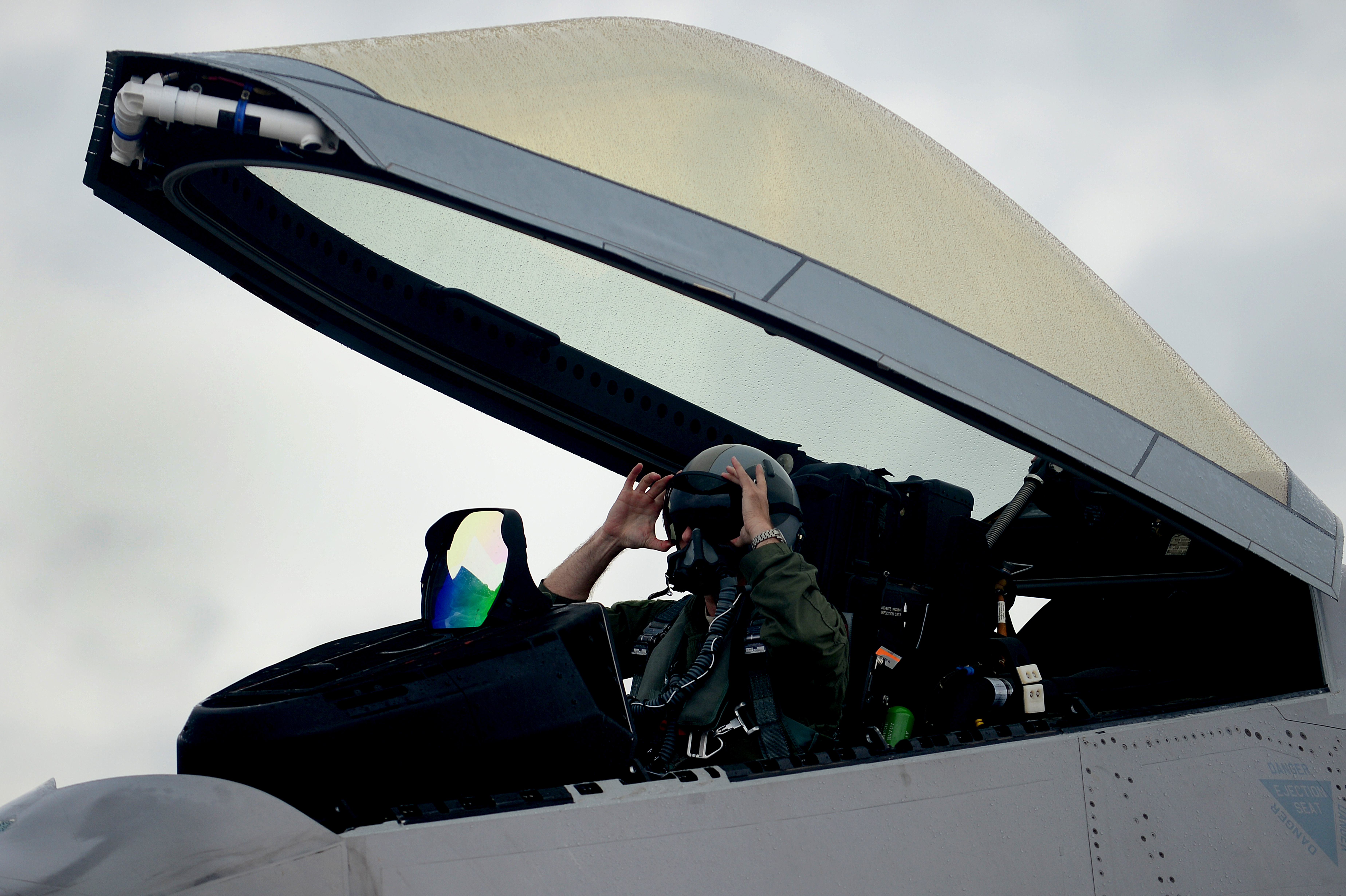 Col. Robbins takes to the skies one last time > Joint Base Langley ...