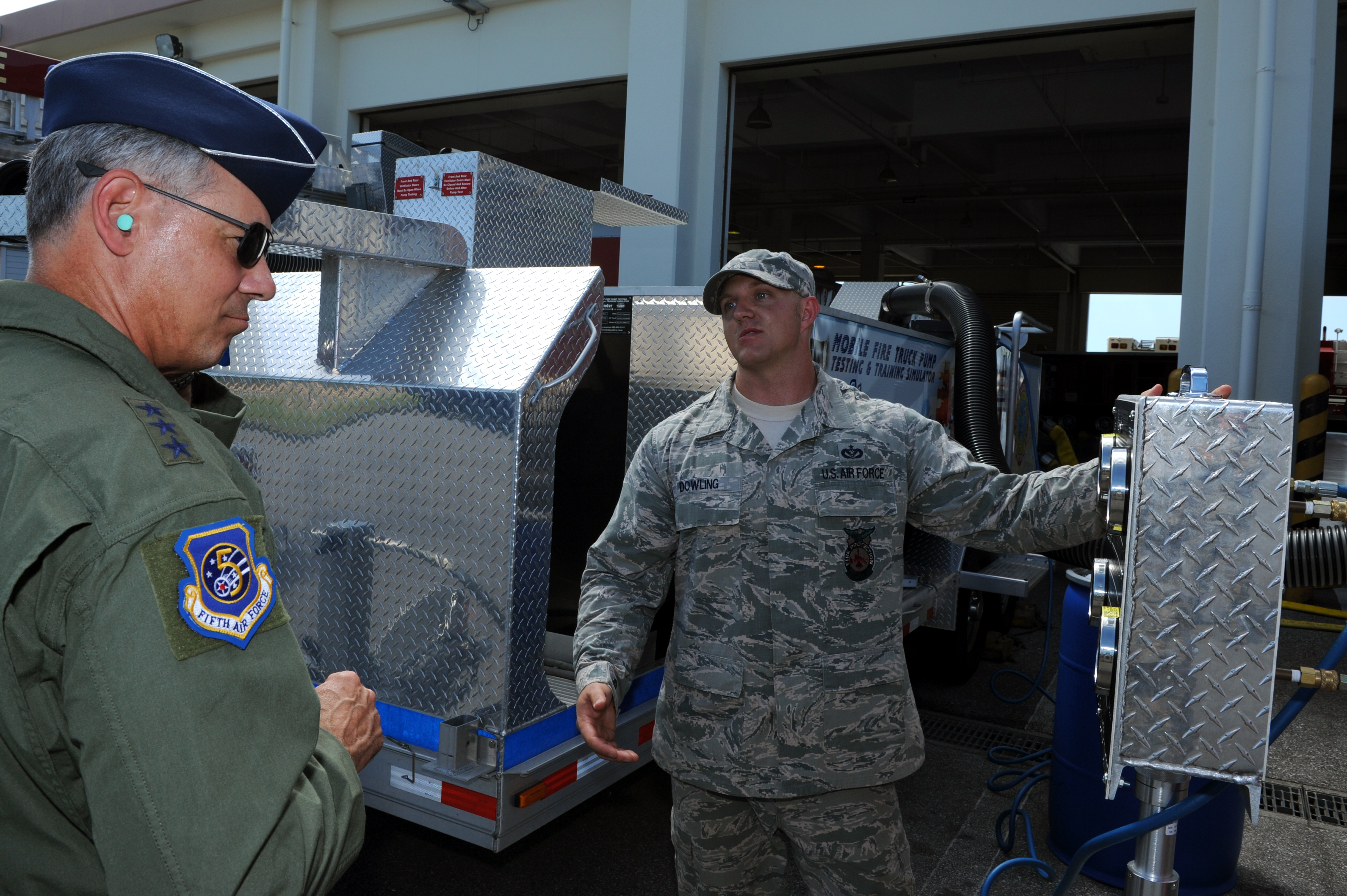 USFJ, 5th AF commander visits Kadena > Pacific Air Forces > Article Display
