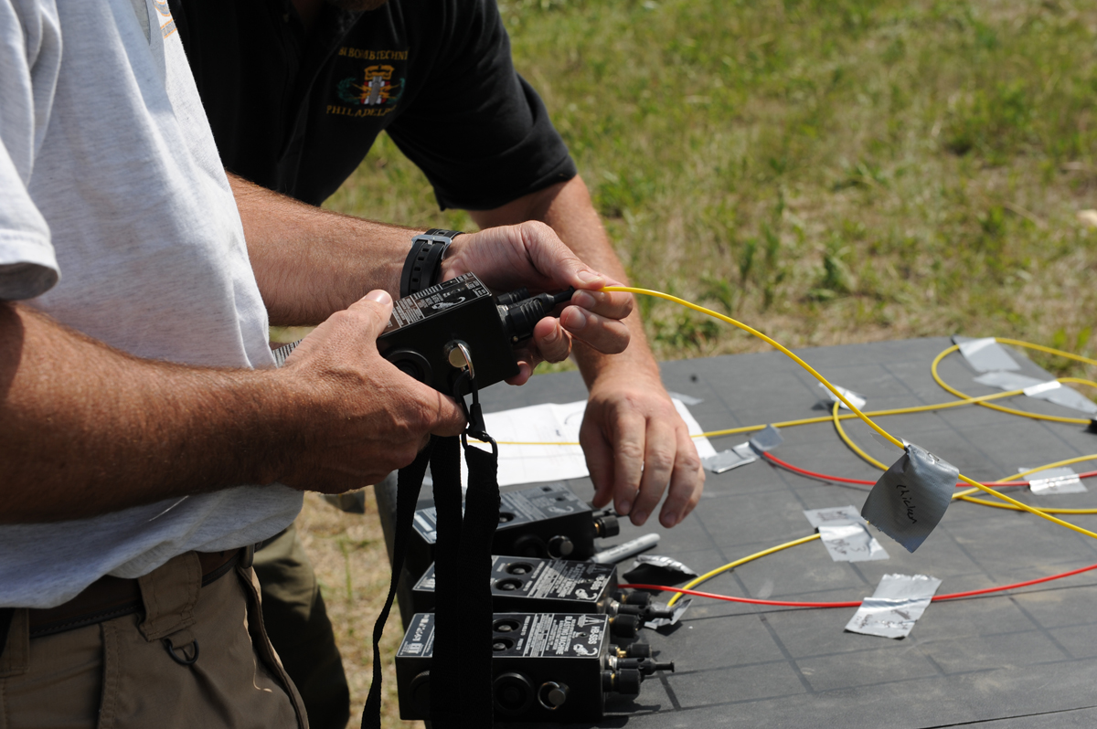 Preventing Chemical IEDs: Federal agents train JBER EOD and local first ...