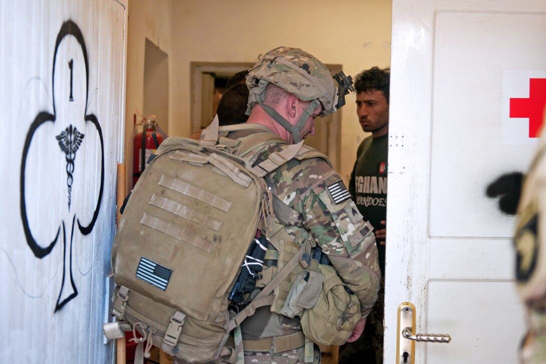 A U.S. Army medic takes a tour of the Afghan National Army’s casualty ...