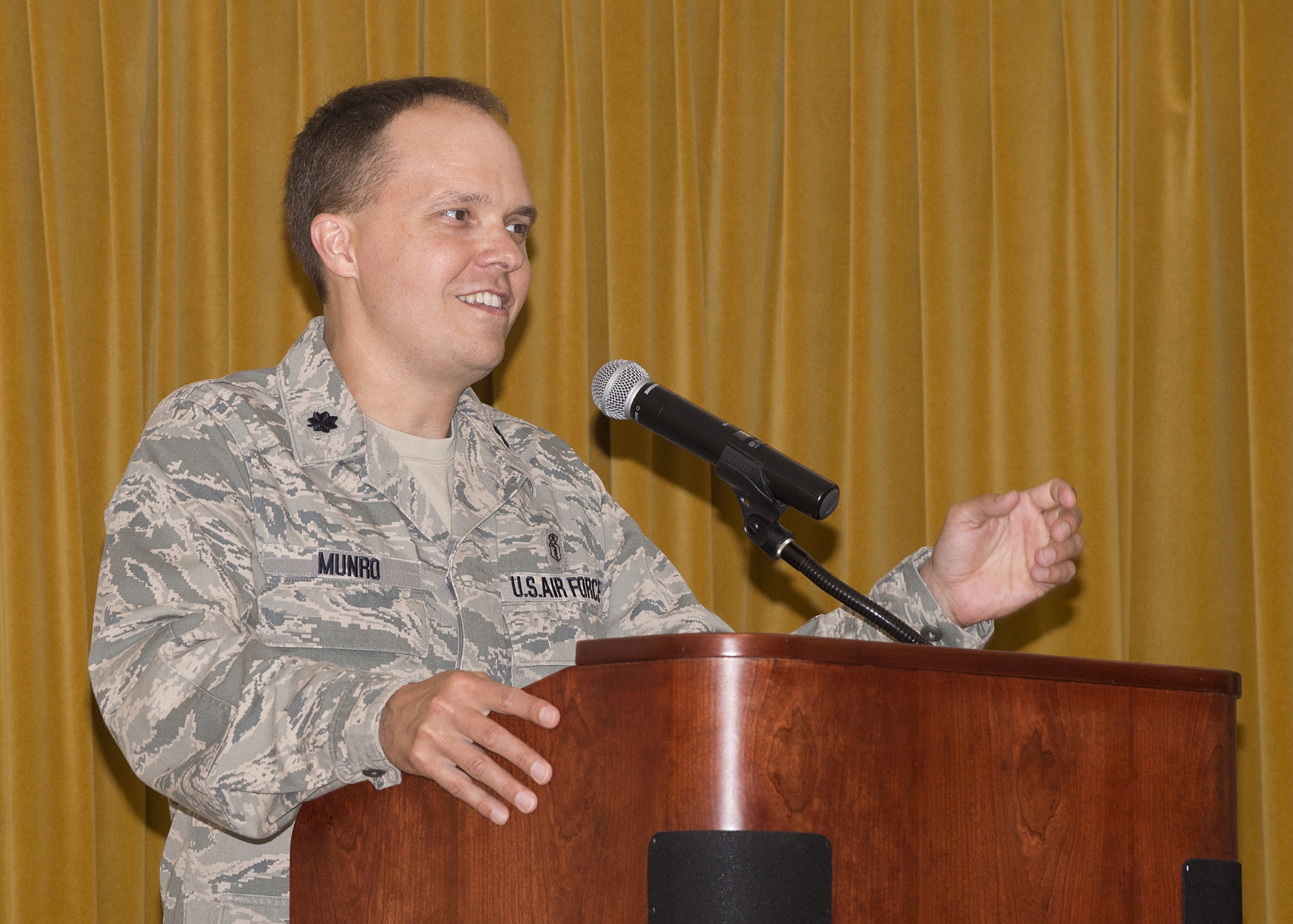 412th MDOS welcomes new commander > Edwards Air Force Base > News