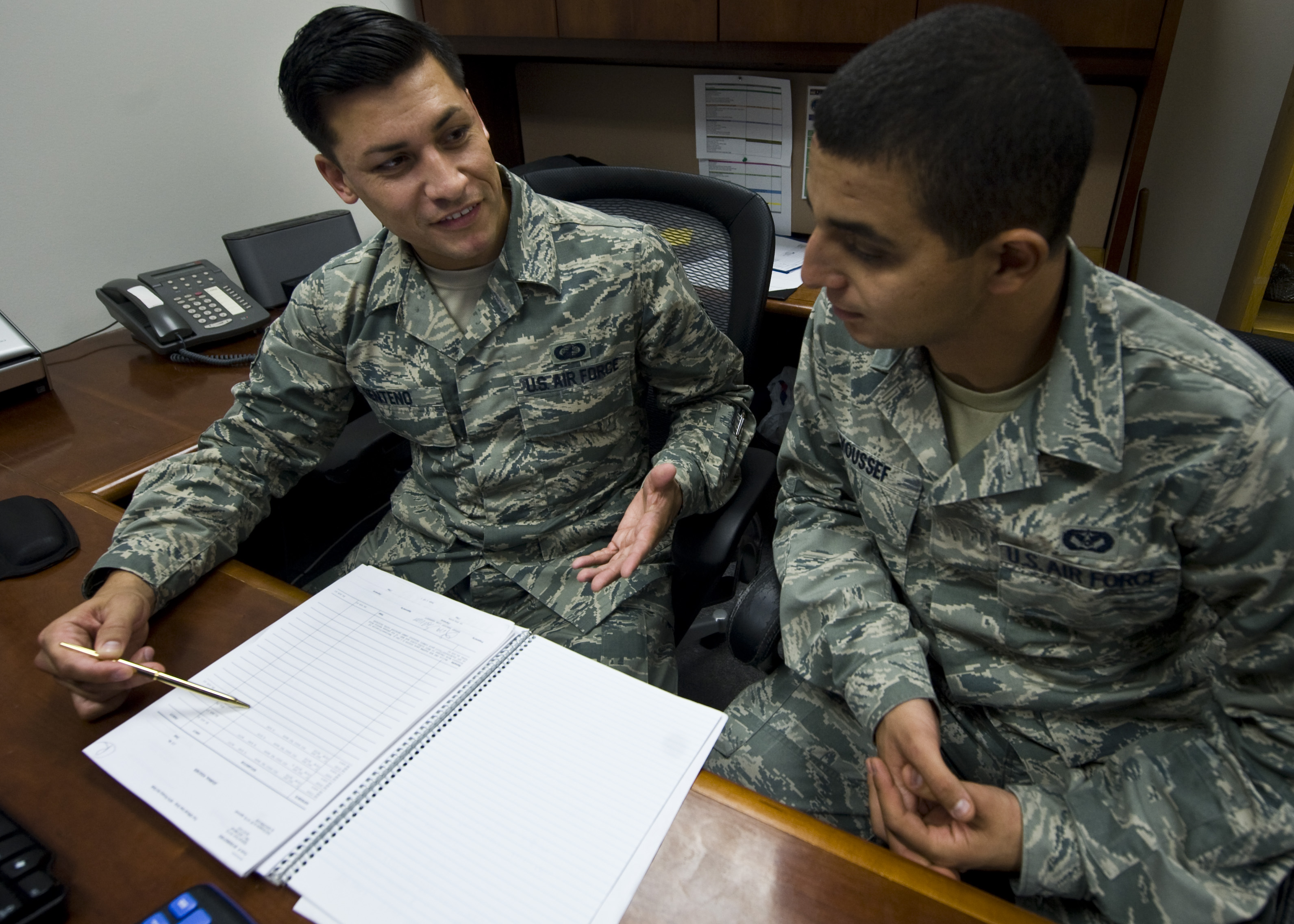 Former-AFGSC Airman among AF's 12 best for 2013 > Air Force Global ...