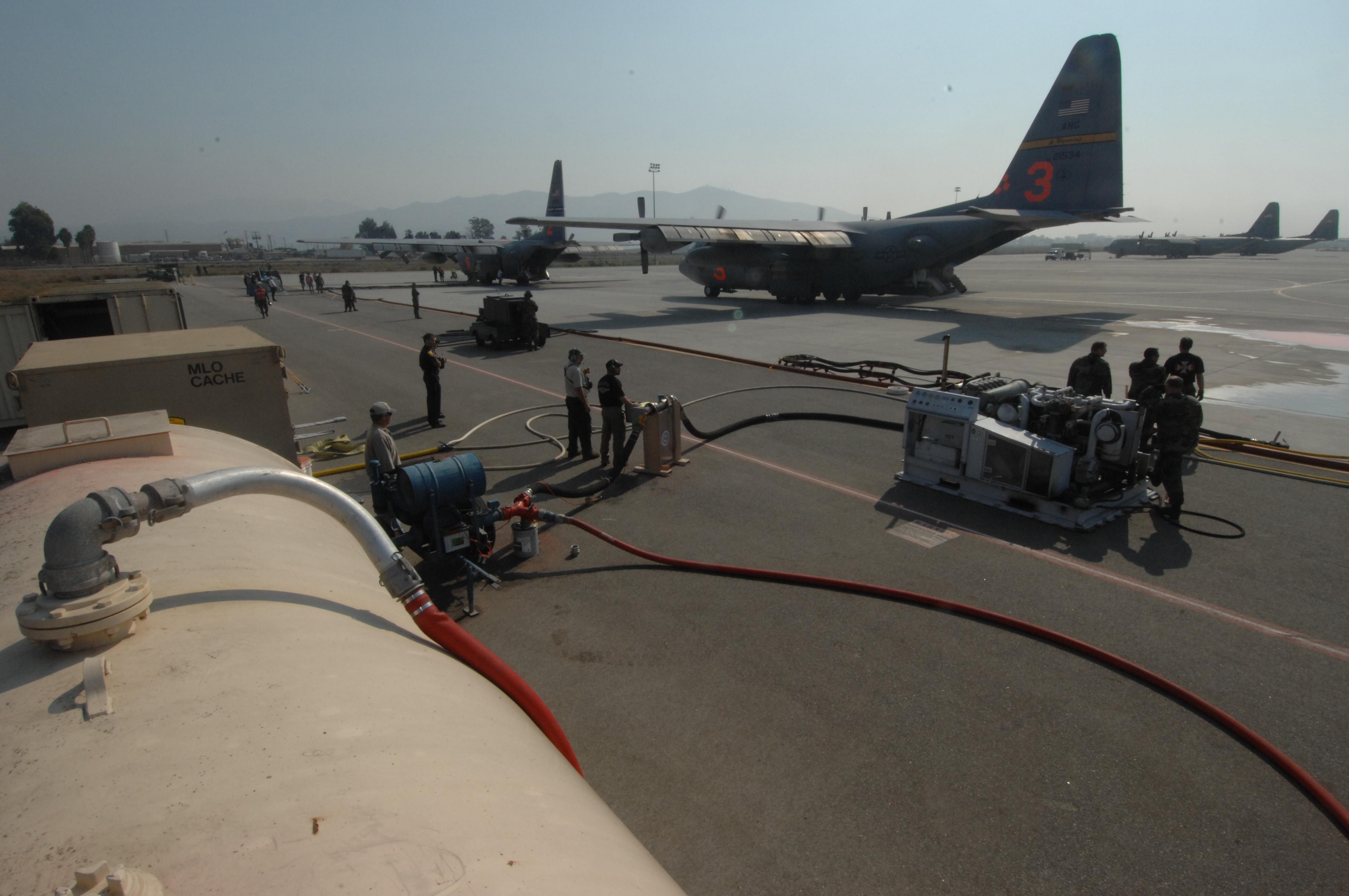 U.S. Northern Command aircraft continue California firefighting ...