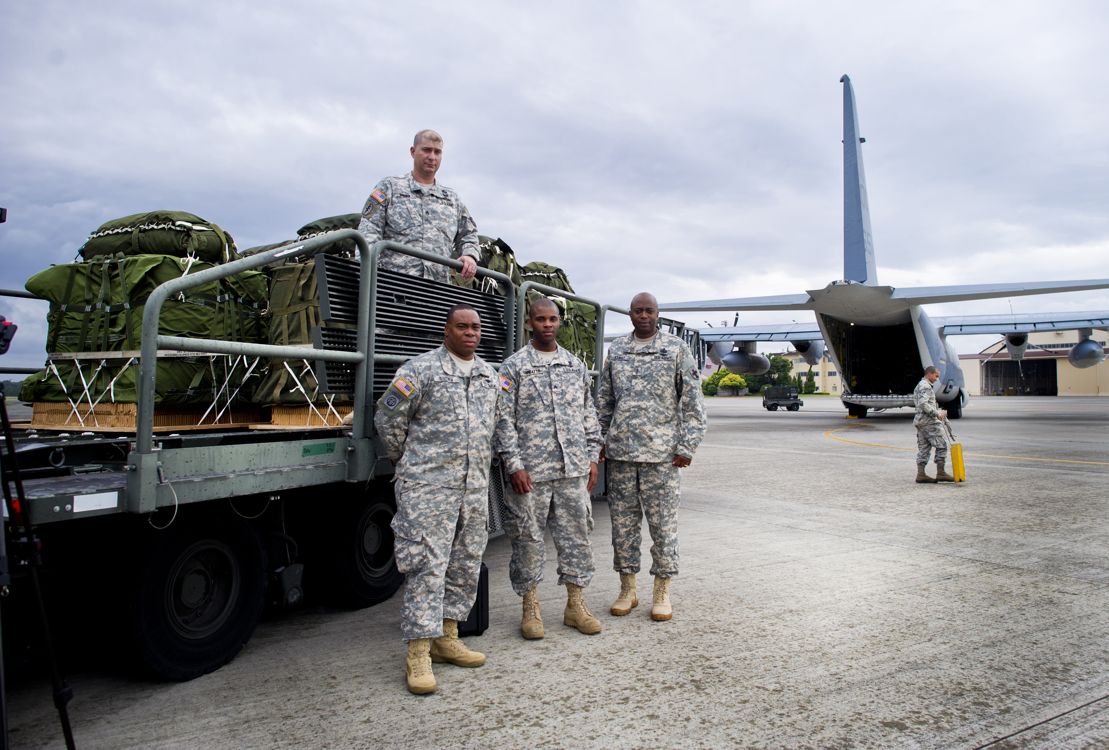 Airlifters launch Joint Exercise Tomahawk > Yokota Air Base > Article ...