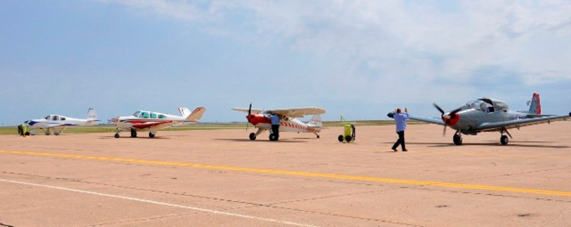 80th FTW hosts civilian "Fly-In" > Sheppard Air Force Base > Article ...