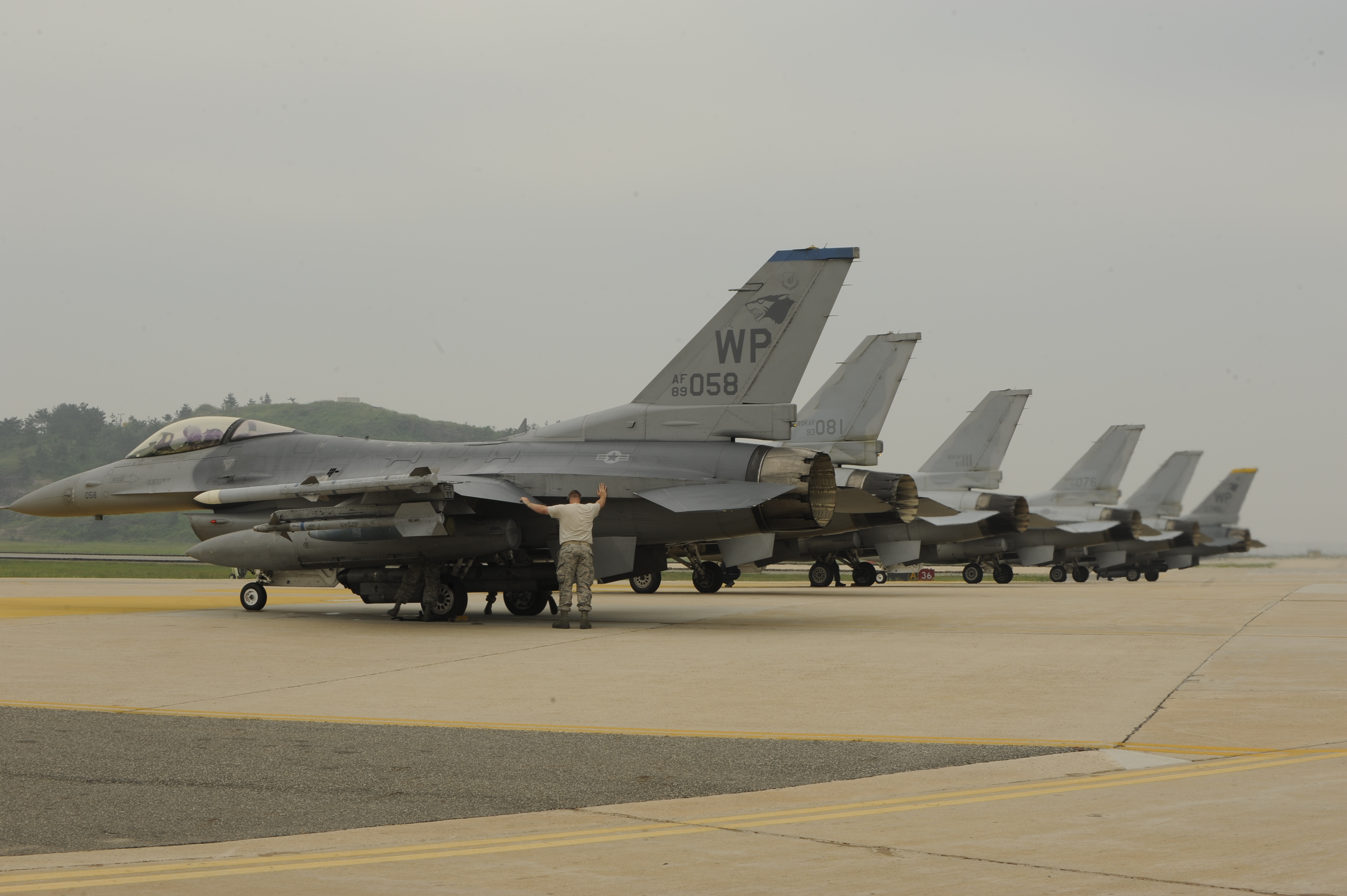 U.S. and ROKAF participate in a joint large force exercise > Kunsan Air ...
