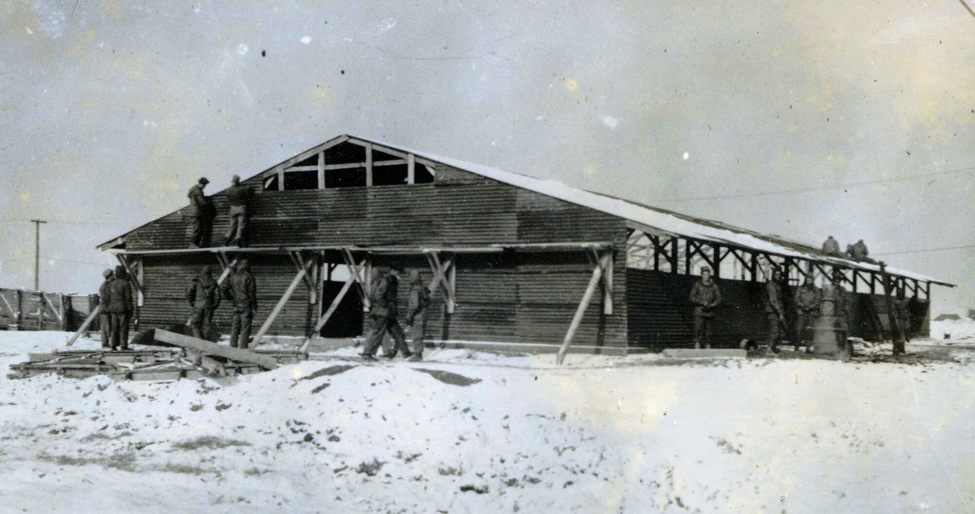 Airfield ops says goodbye to old base ops > Osan Air Base > Article Display